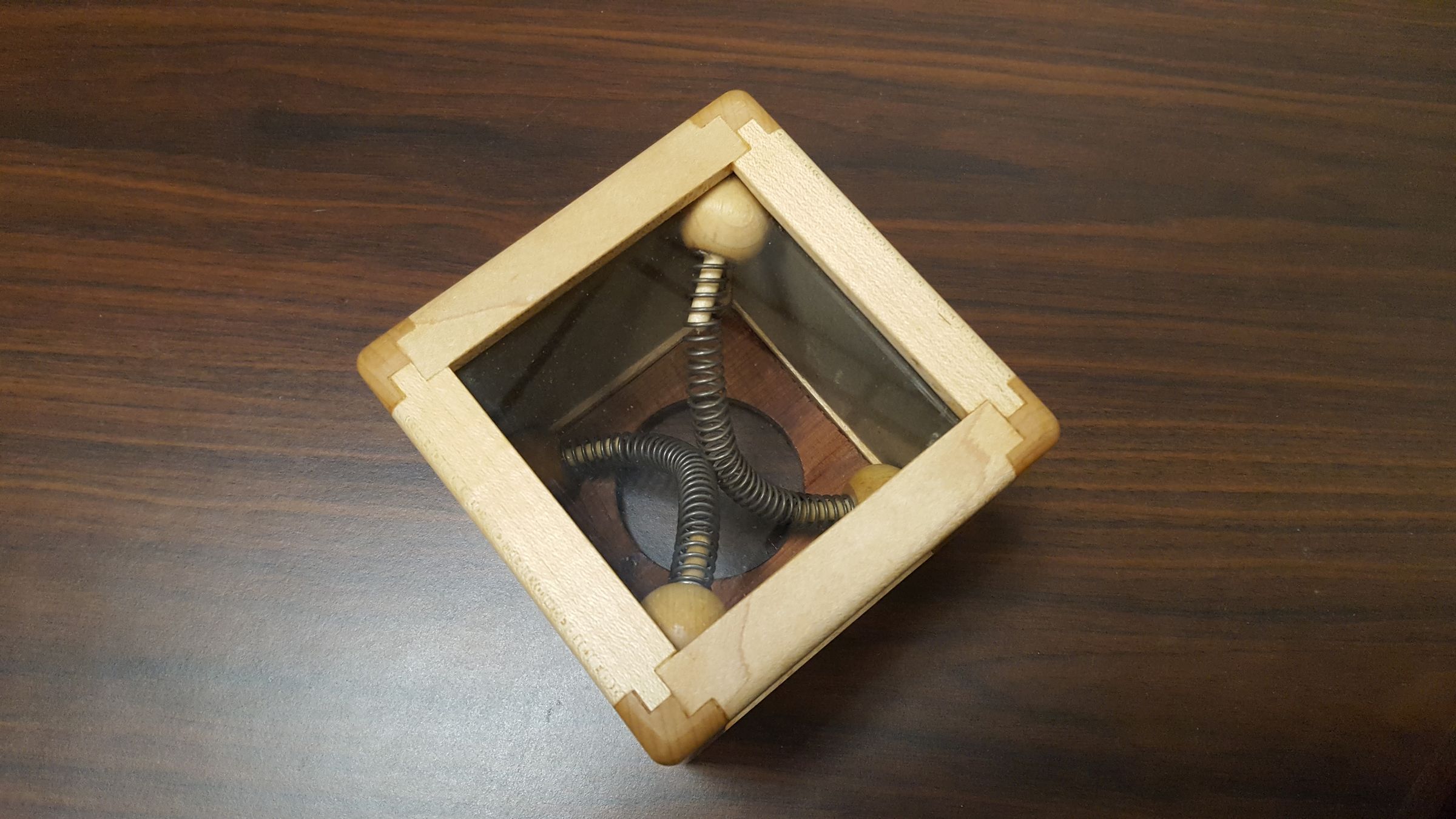 Wooden Cube Frame : 9 Steps (with Pictures) - Instructables