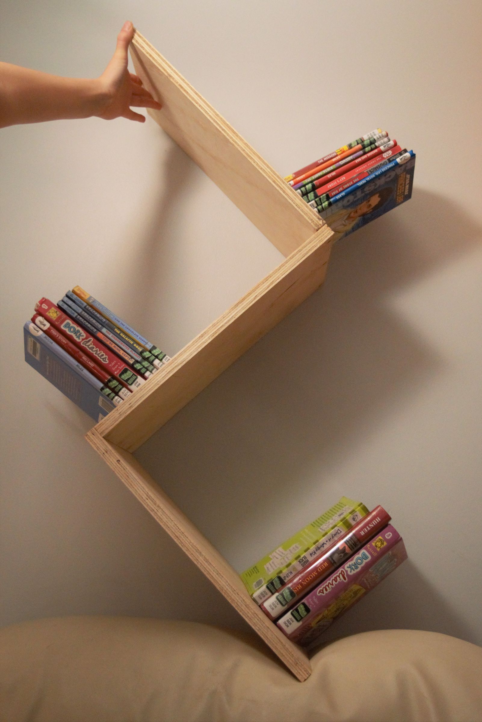 The Impossible Bookshelf : 25 Steps (with Pictures) - Instructables