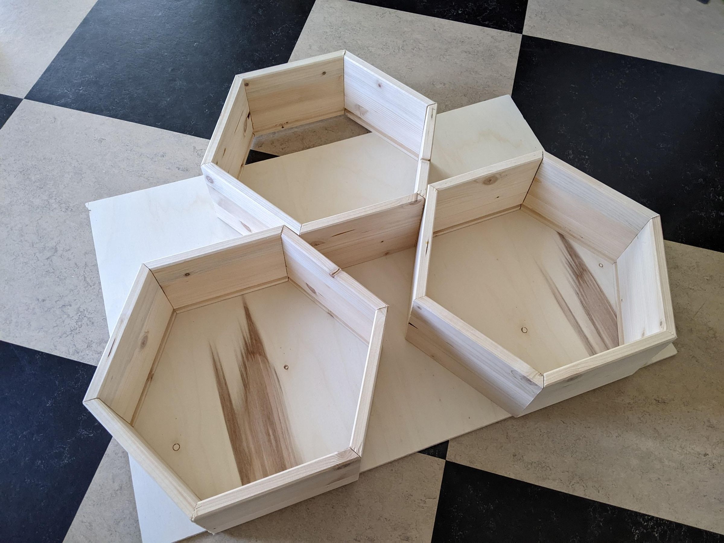 Hexagon Shelf : 10 Steps (with Pictures) - Instructables