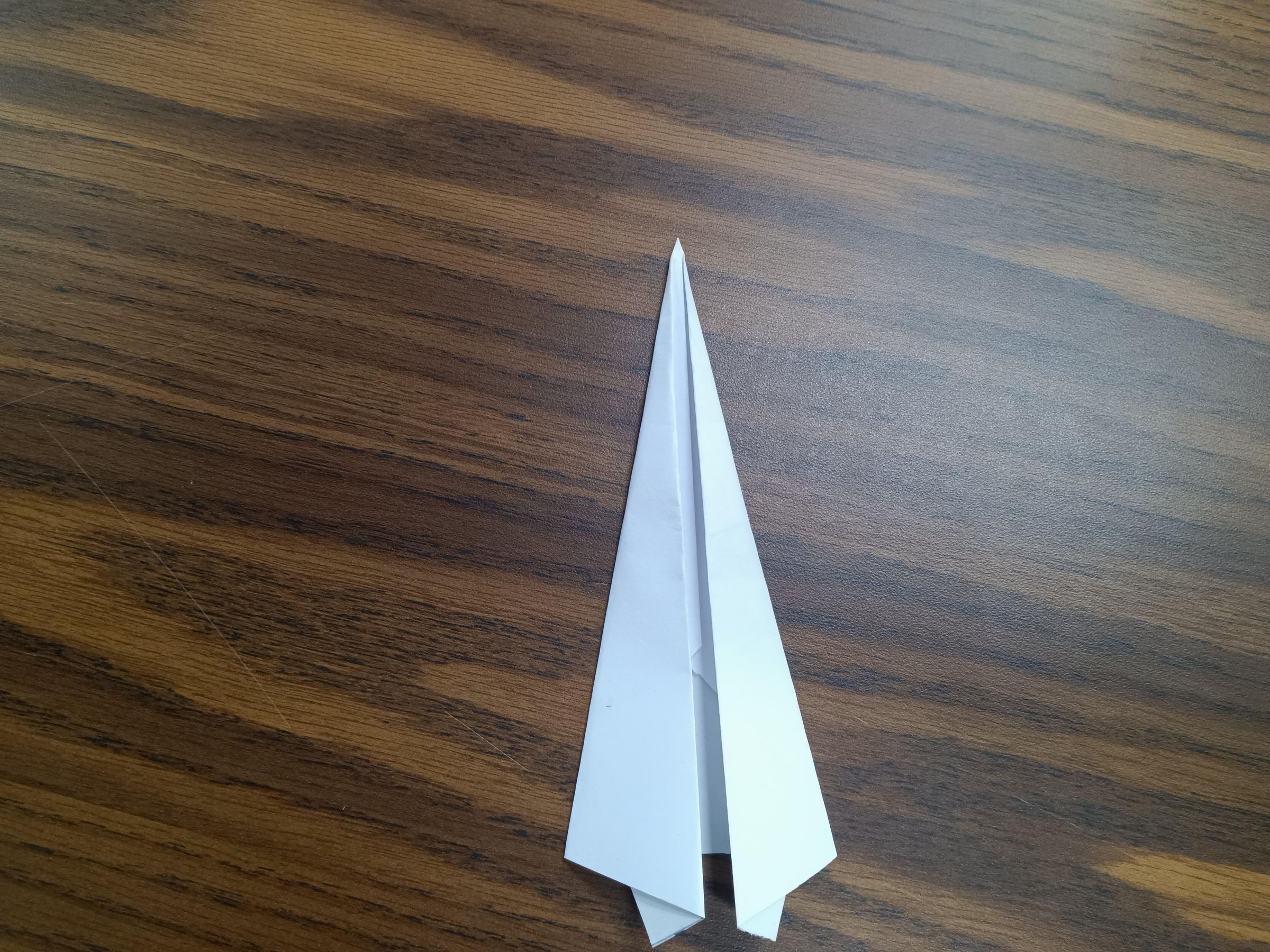 a Fast and Simple Speed Paper Airplane : 8 Steps - Instructables