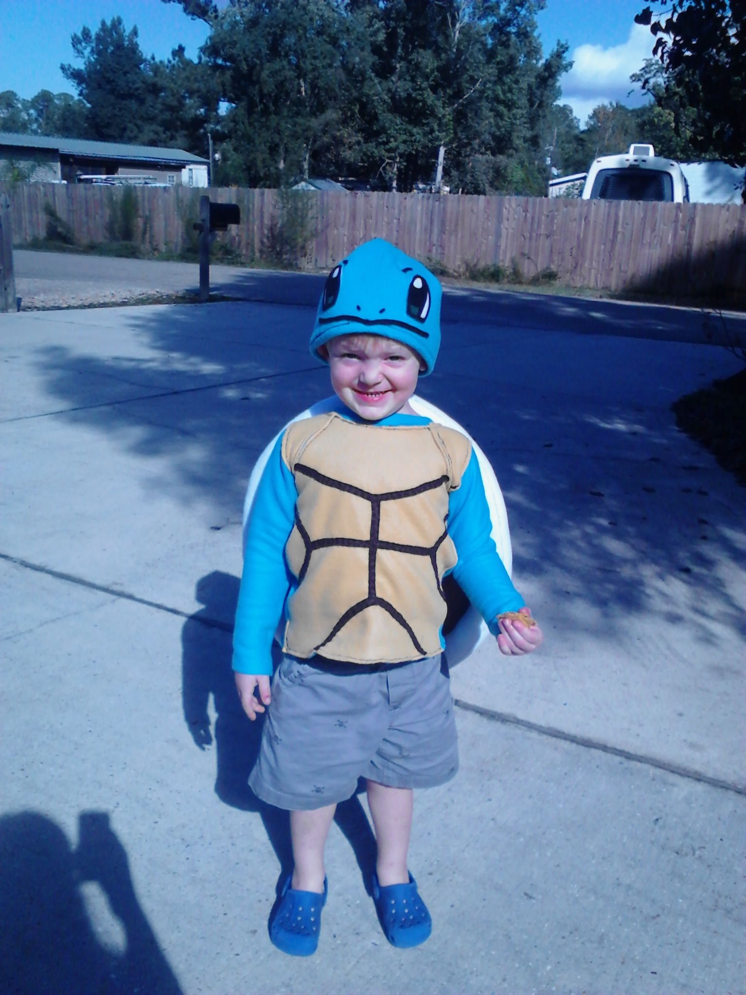 Squirtle Costume : 7 Steps - Instructables