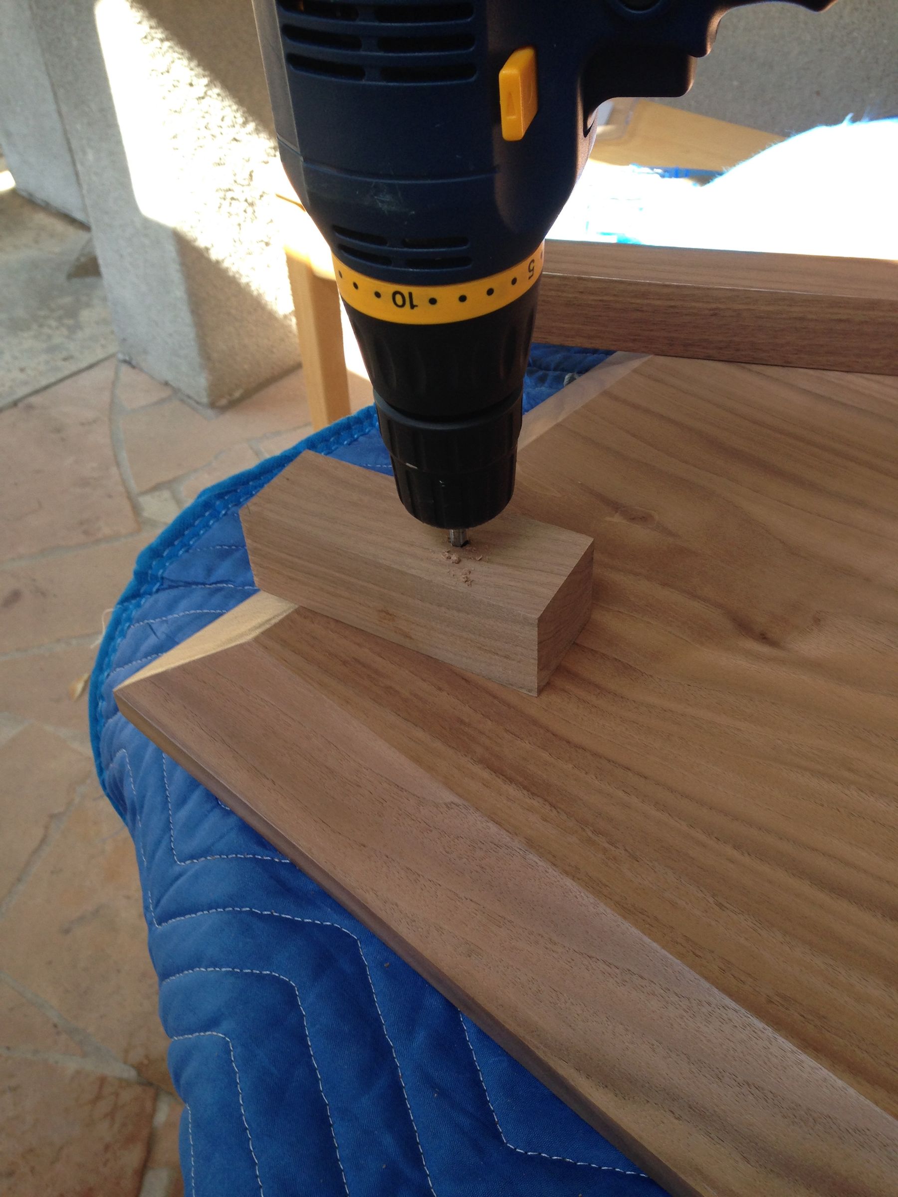 The Two-Weekend Table : 11 Steps (with Pictures) - Instructables