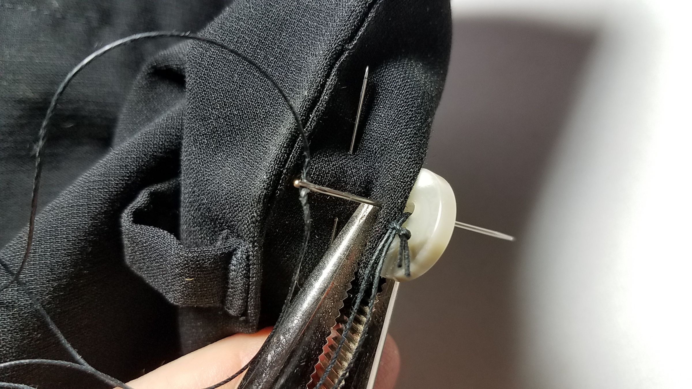 Sewing on a Button From One Side : 10 Steps (with Pictures) - Instructables