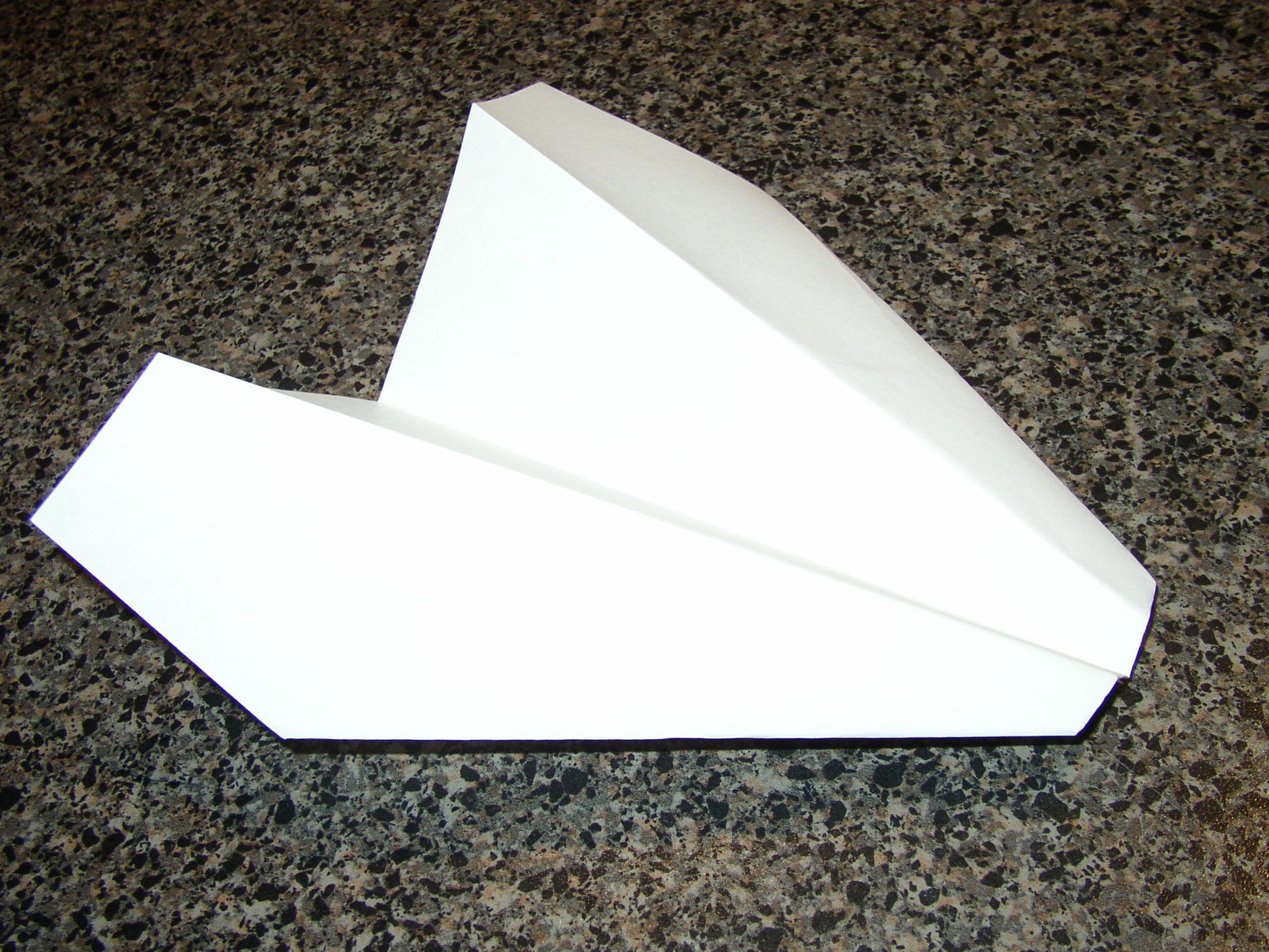 Long Distance Paper Glider : 5 Steps - Instructables