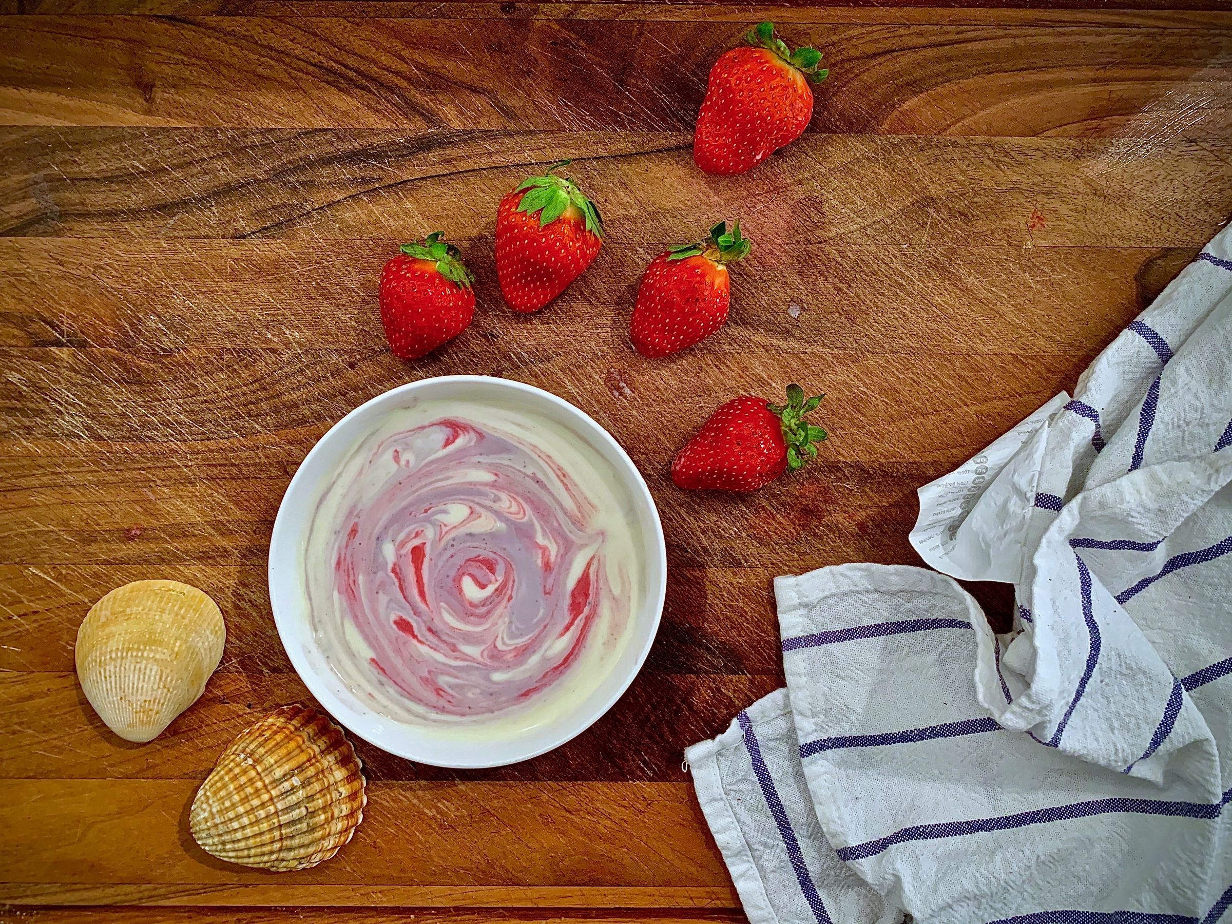 No Churn Marbled Ice Cream Mousse : 7 Steps (with Pictures) - Instructables