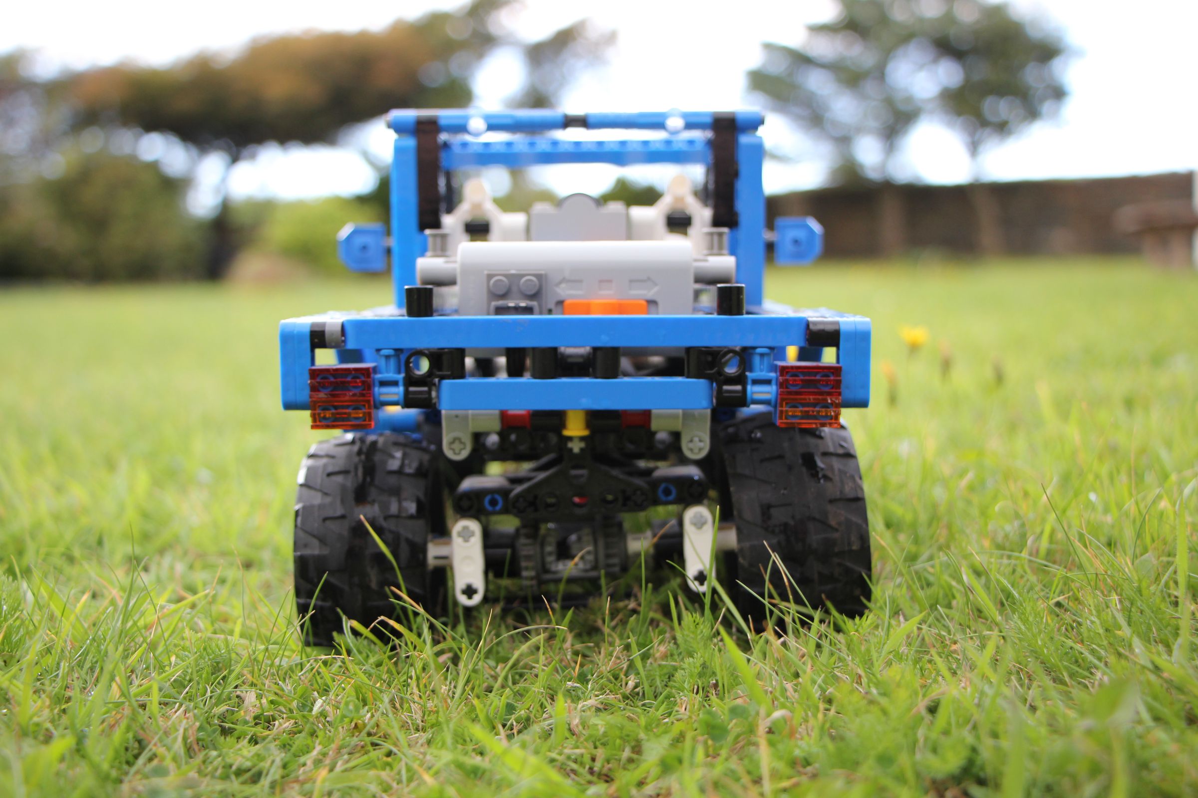 Lego Technic Remote Control Off Roader Version 2 - Instructables