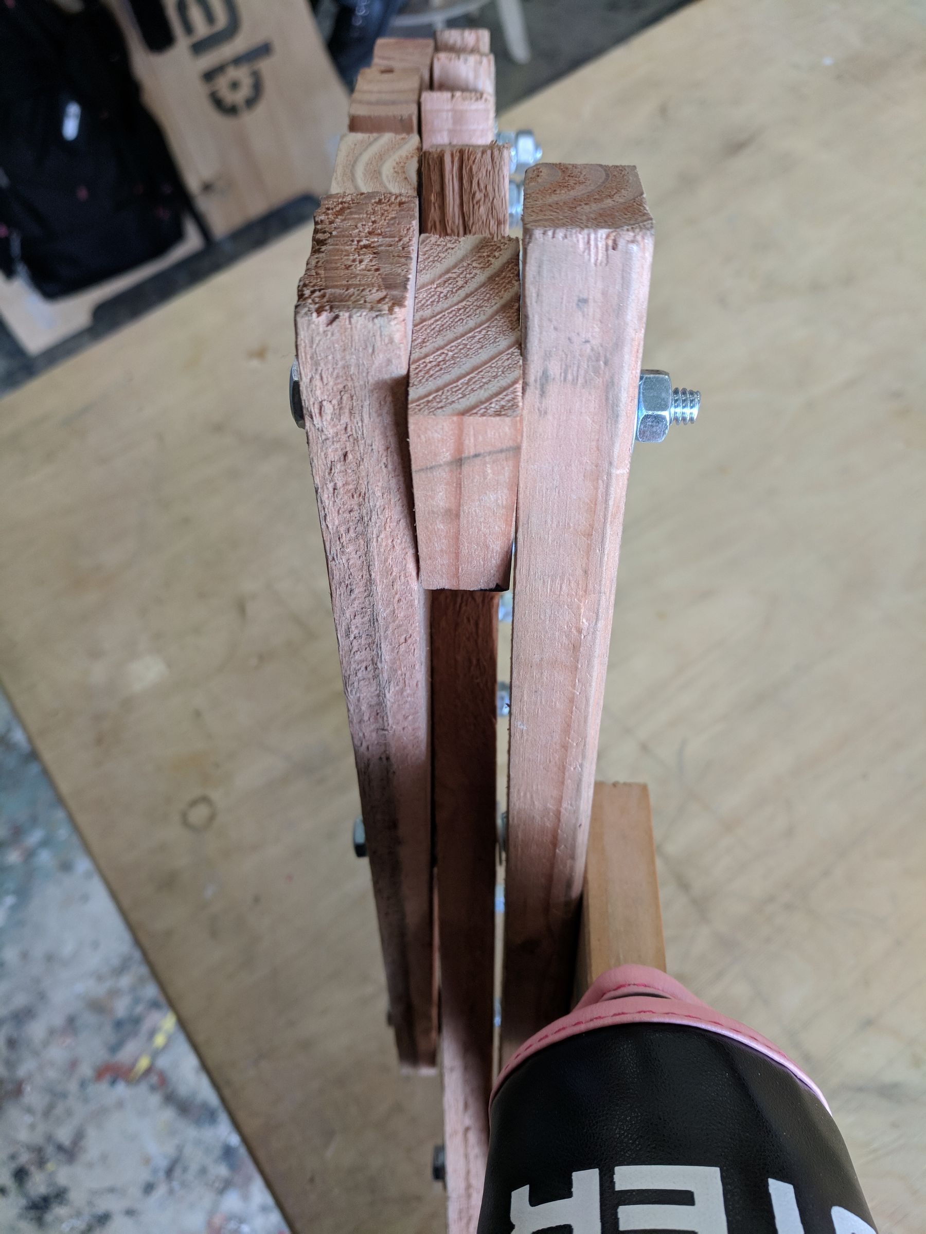 Extendo-Glove : 4 Steps - Instructables