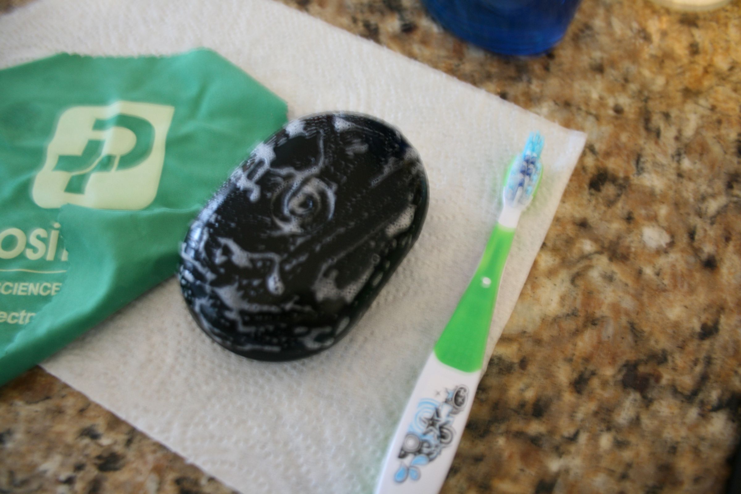 How to Clean Silicone Cases : 3 Steps - Instructables