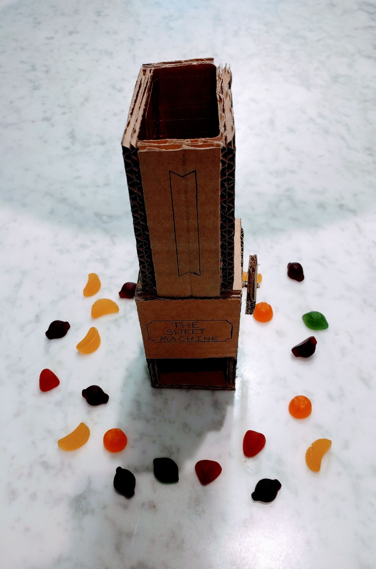 Candy Vending Machine : 14 Steps (with Pictures) - Instructables