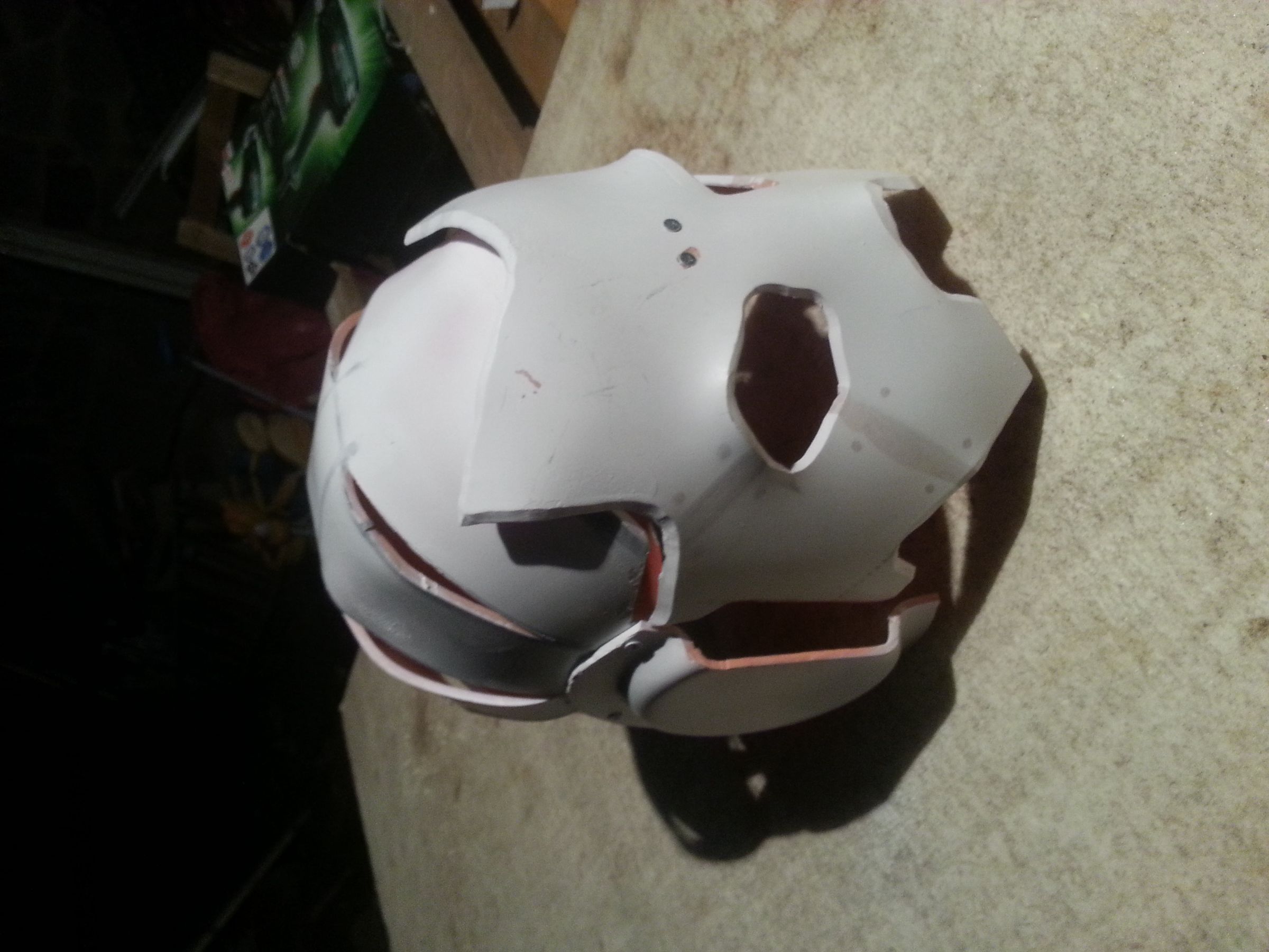 DJ Helmet/Mask : 4 Steps - Instructables