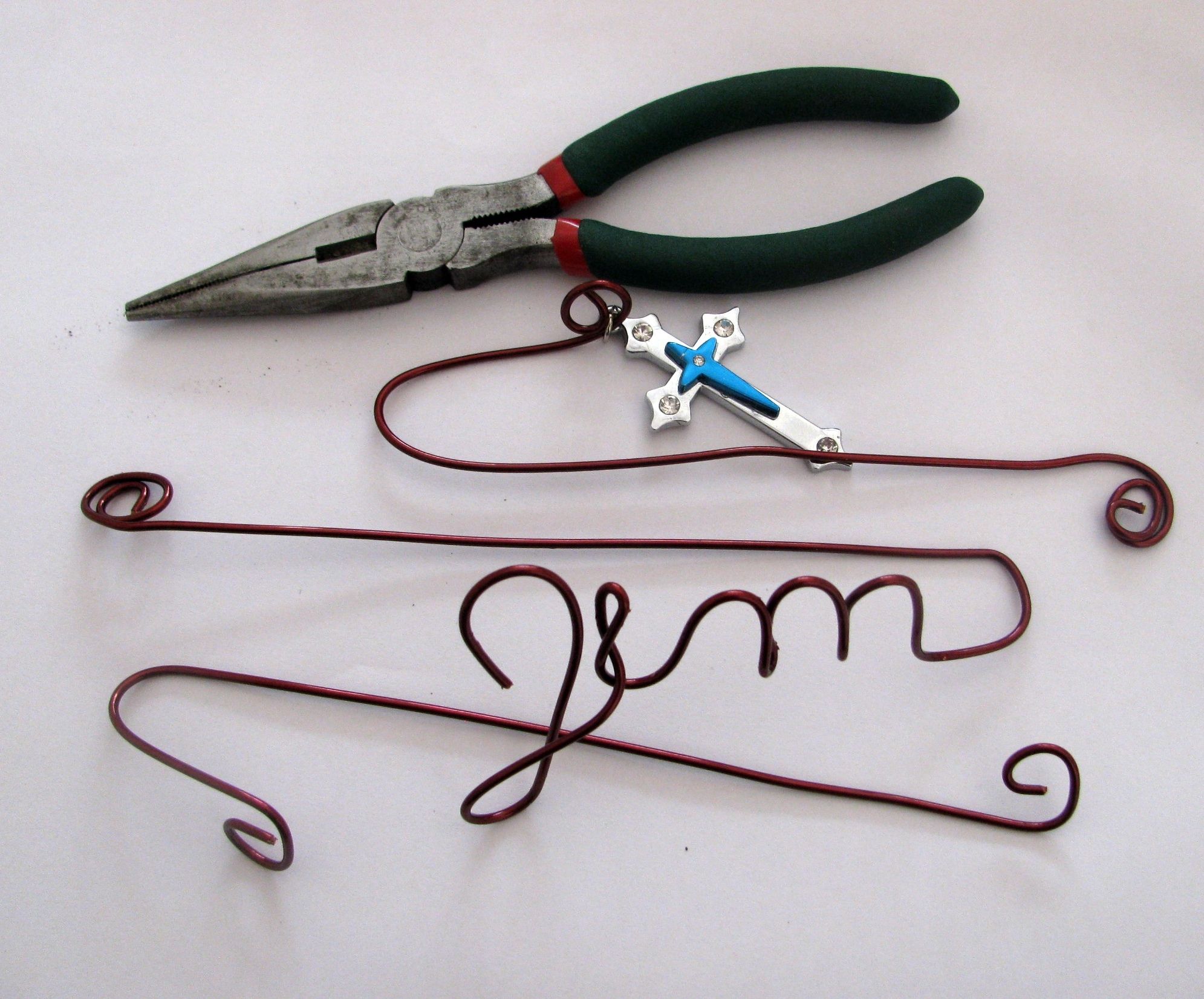 Make a Wire Bookmarker in Seconds - Instructables