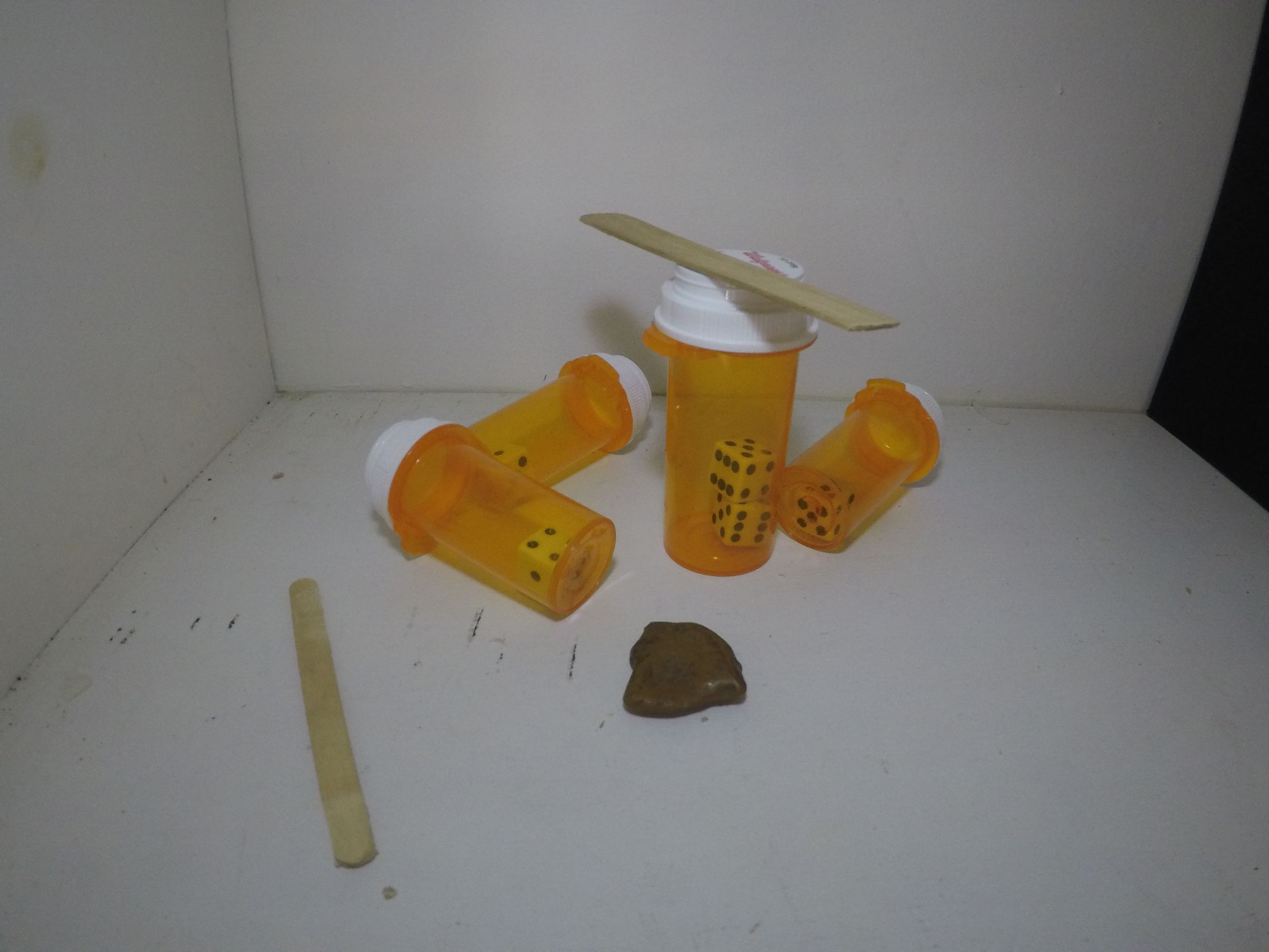 Unusal Uses for Empty Pill Bottles : 5 Steps (with Pictures ...