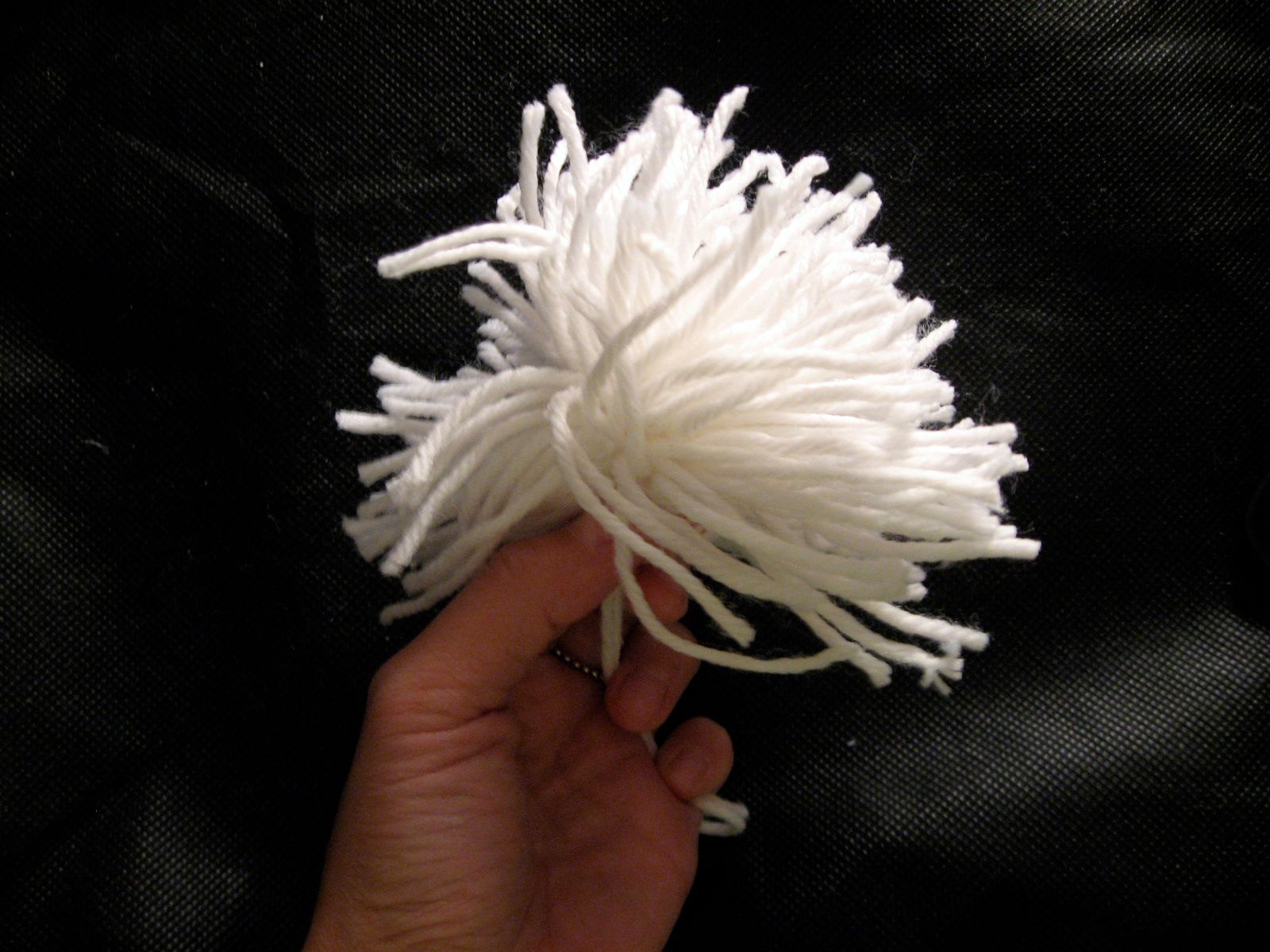 Yarn Puffs : 6 Steps (with Pictures) - Instructables