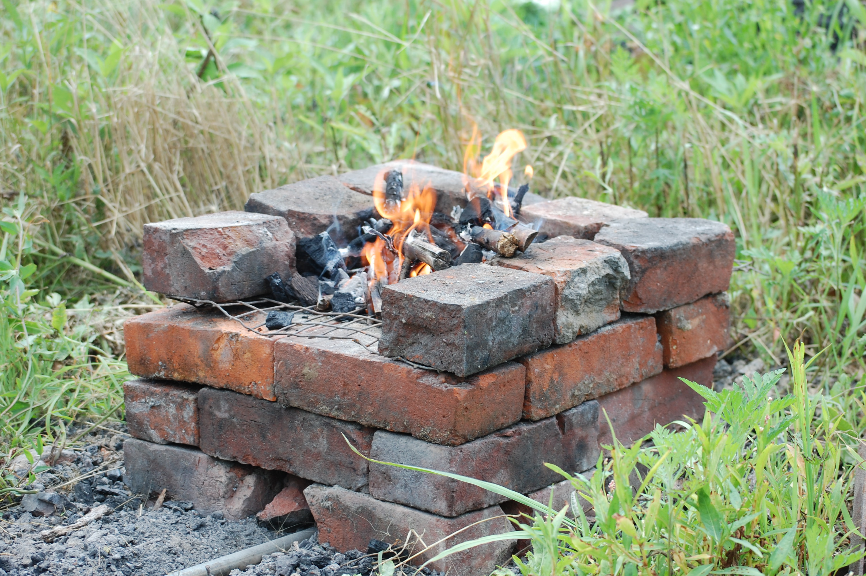 Simple Forge From Red House Bricks : 10 Steps (with Pictures ...