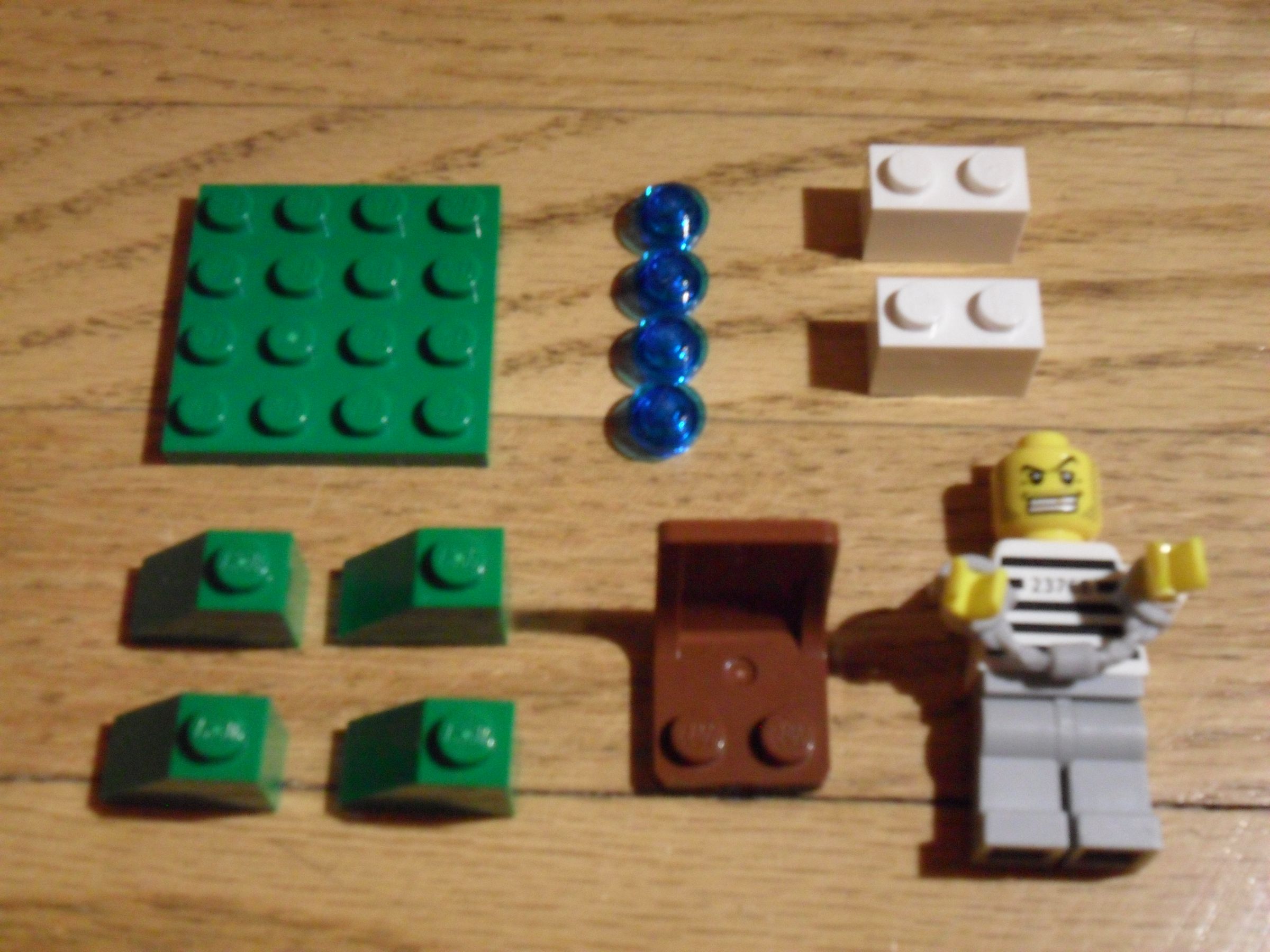 Lego Minifigure Throne : 5 Steps - Instructables