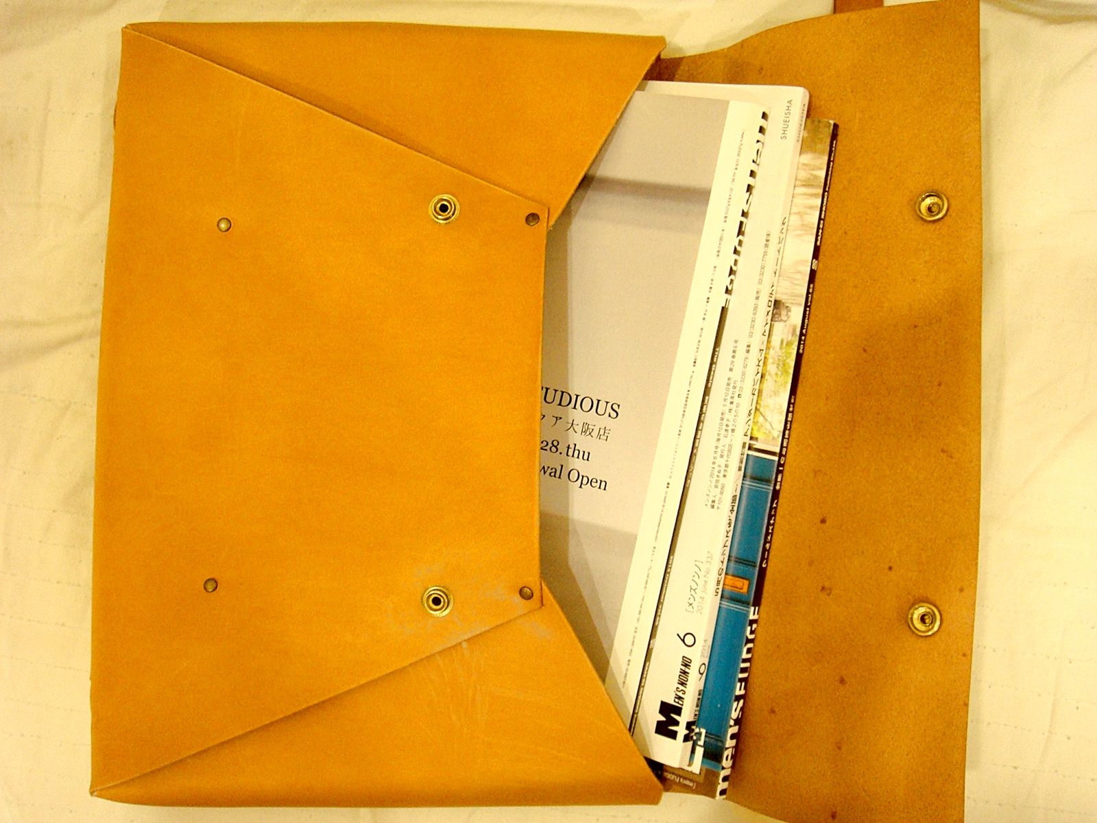 Simple Leather Briefcase : 7 Steps (with Pictures) - Instructables