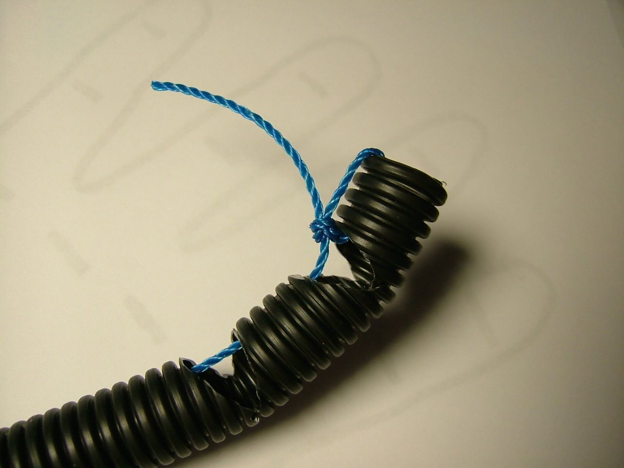 Simple Animatronics (robotic Hand) : 9 Steps (with Pictures ...