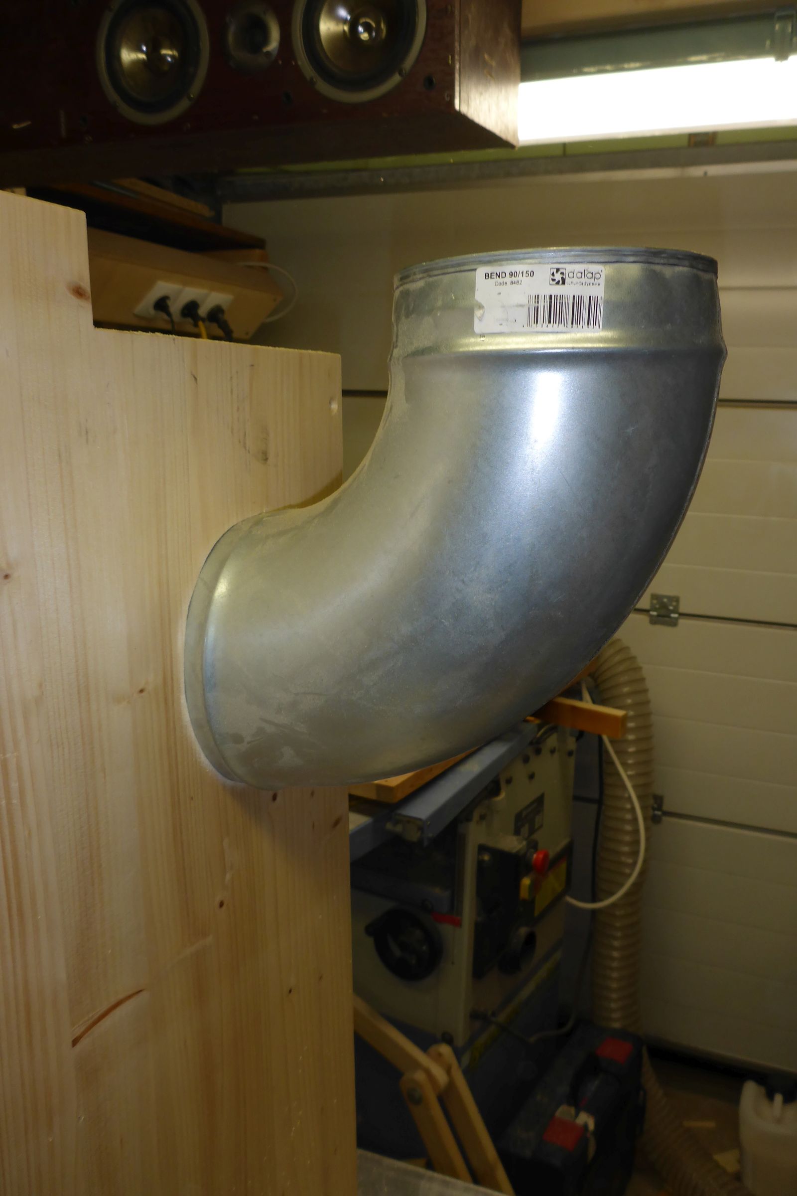 Build a Dust Extraction Cabin for the Miter Saw : 10 Steps (with ...