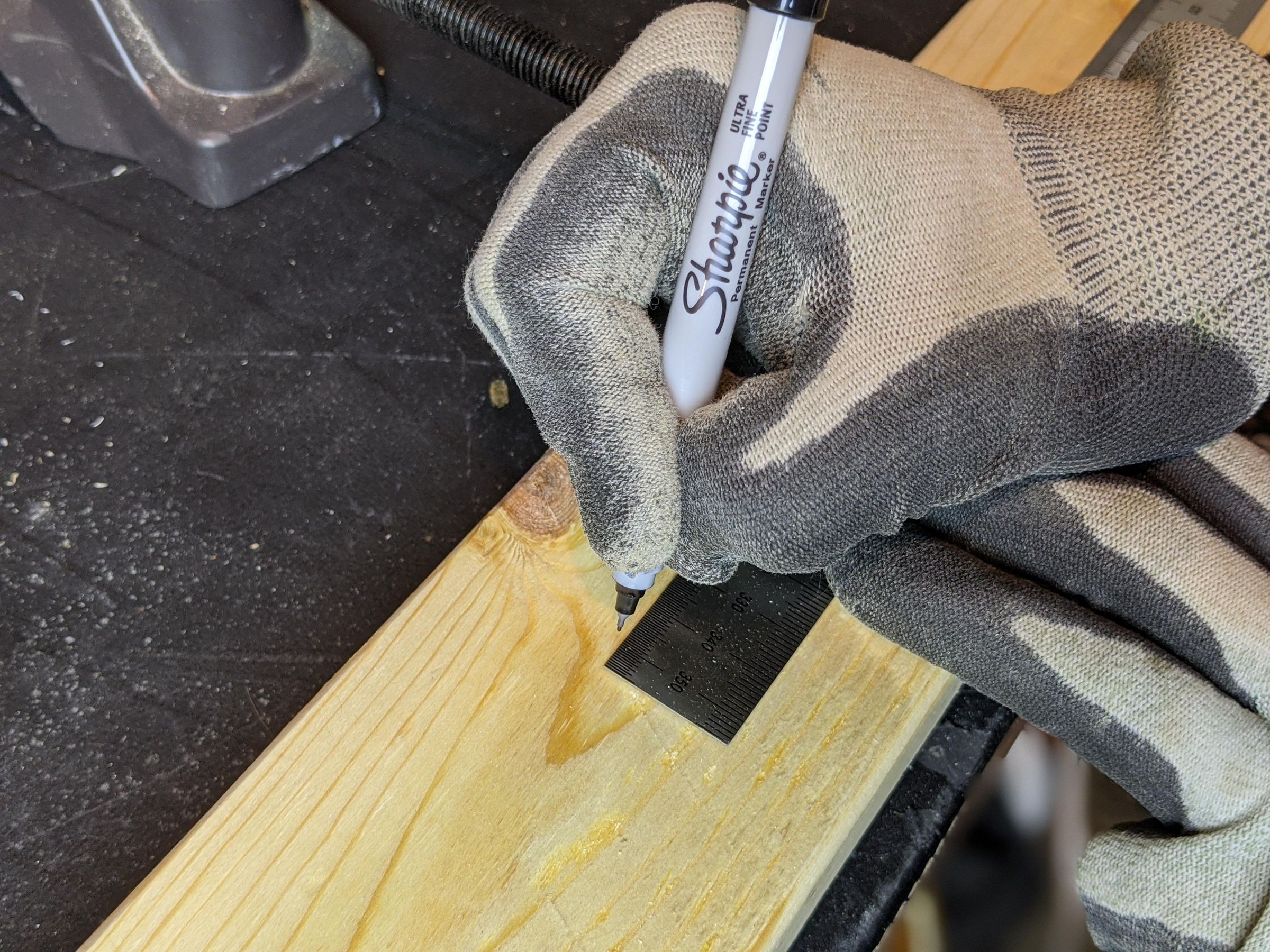 Knot: a Robotic Offcut of Scrap Lumber : 10 Steps (with Pictures ...