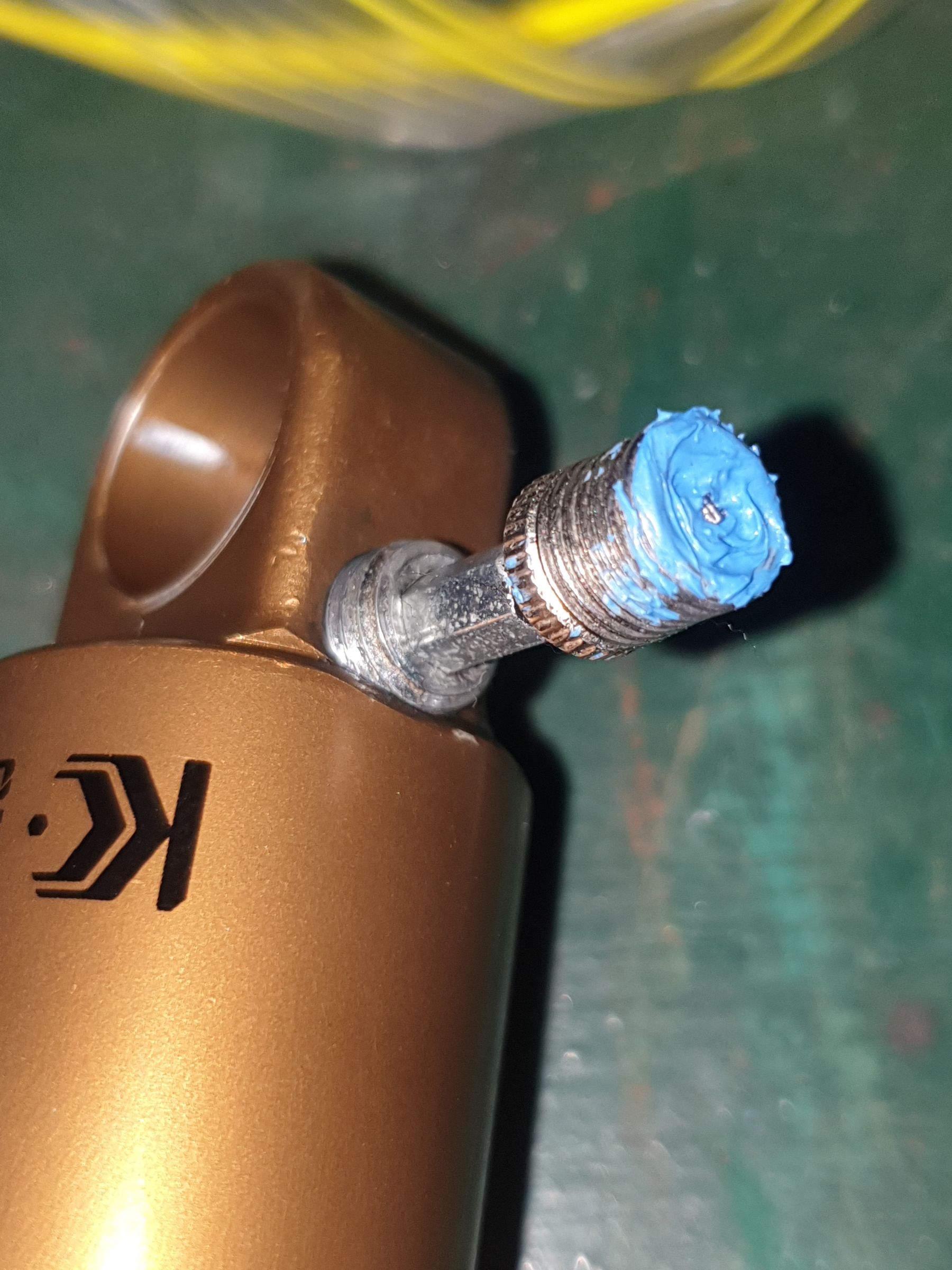 Pumping Up a 2013-2015 FOX FLOAT CTD Boost Valve Shock Damper After a ...