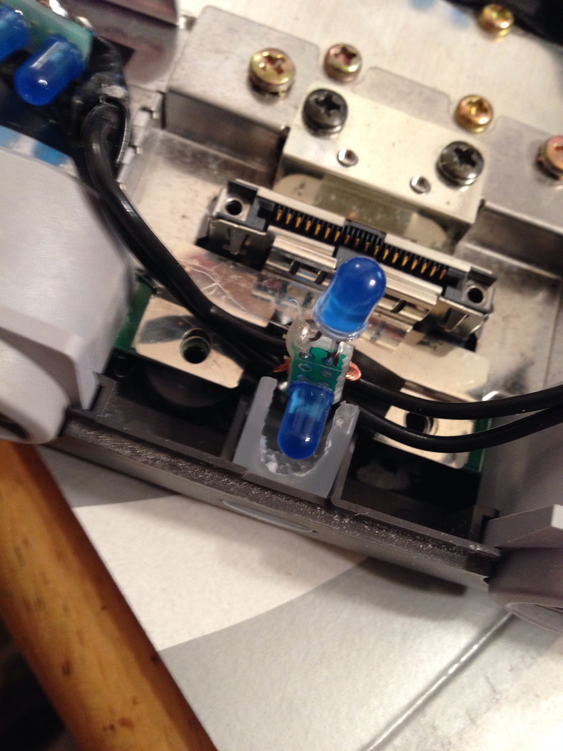 N64 LED Using 5V Bulbs : 7 Steps - Instructables