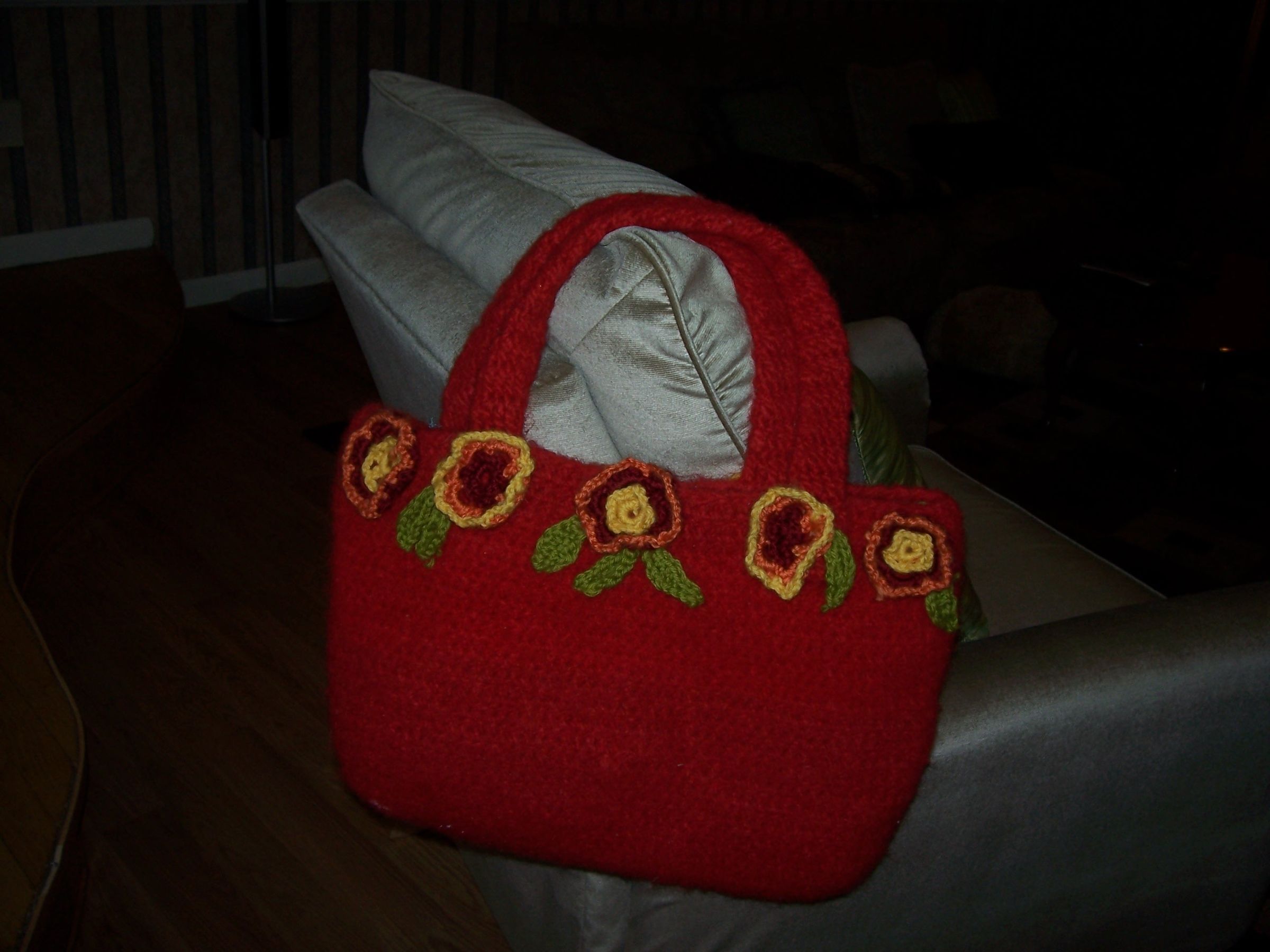 Juicy Cherry Red Felted Bag - Instructables