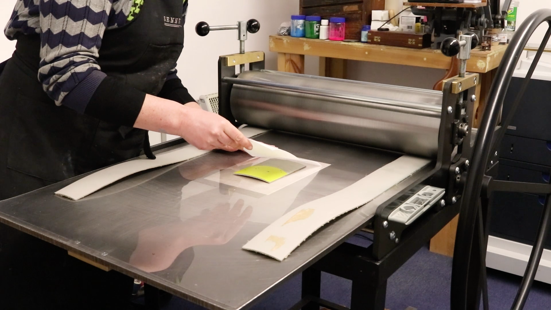 Make a Two-colour Linocut Relief Print : 12 Steps (with Pictures ...