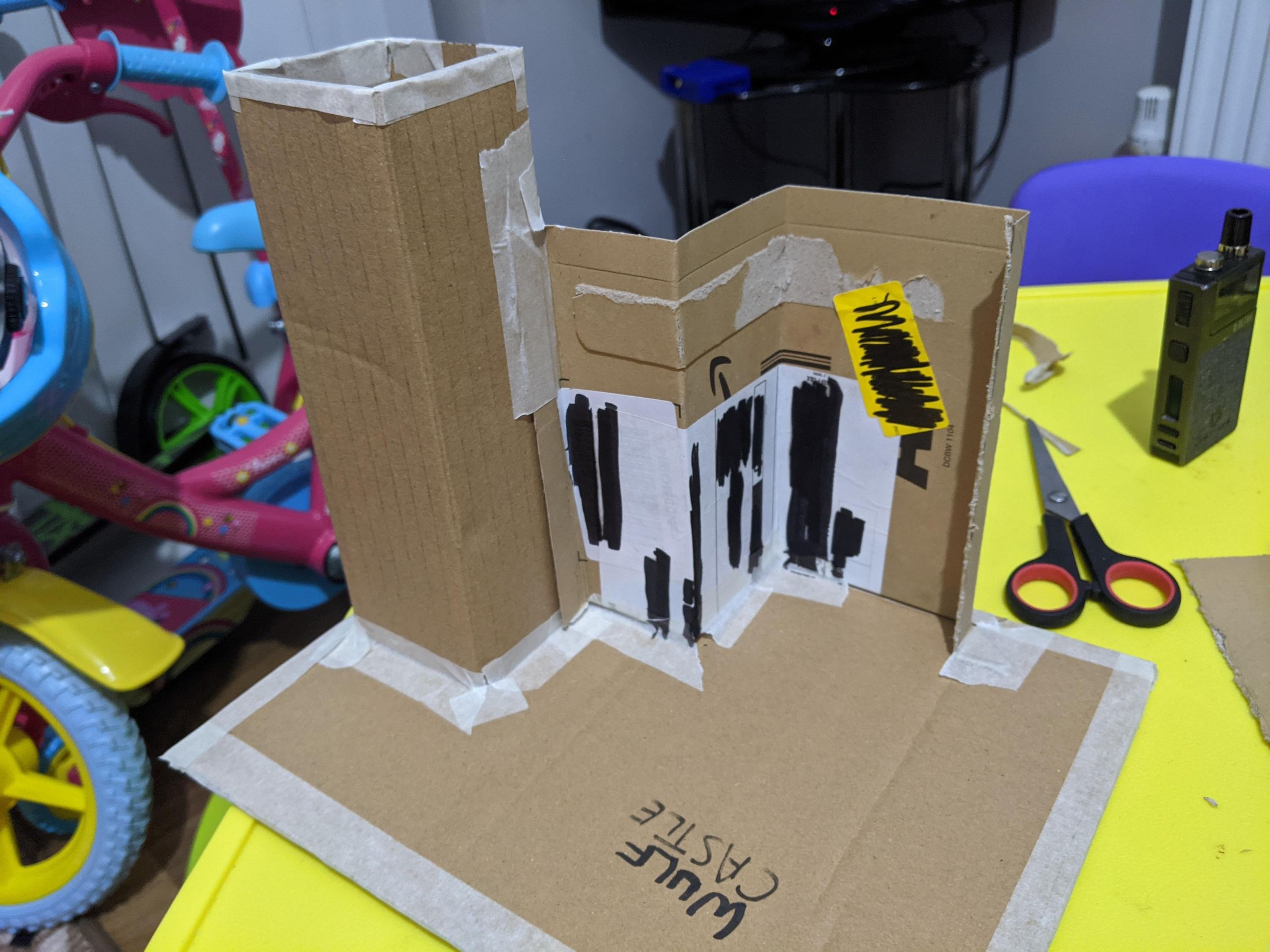 Cardboard Castle Model for Kids : 4 Steps - Instructables