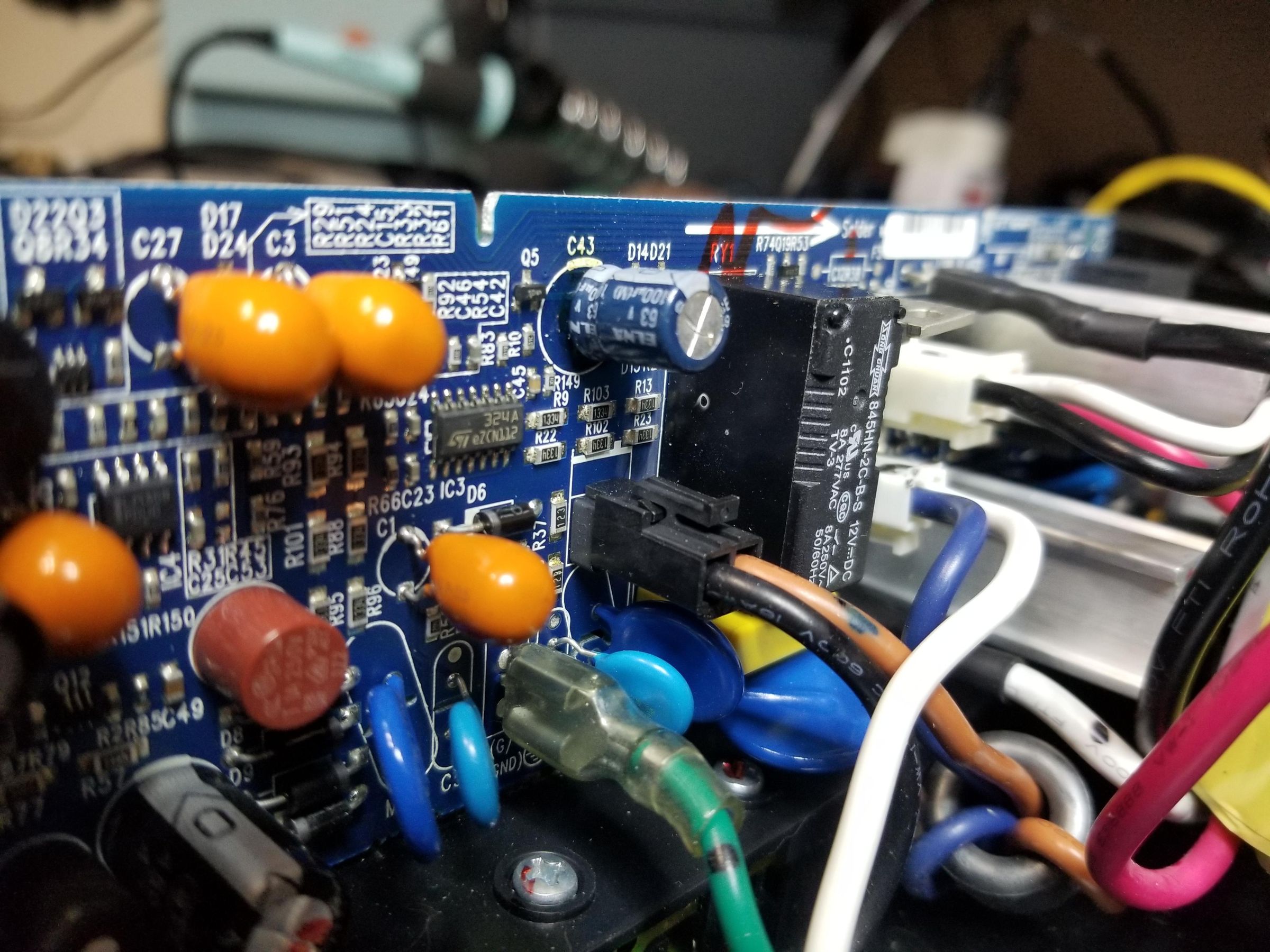 Repairing an APC UPS 550 : 4 Steps - Instructables