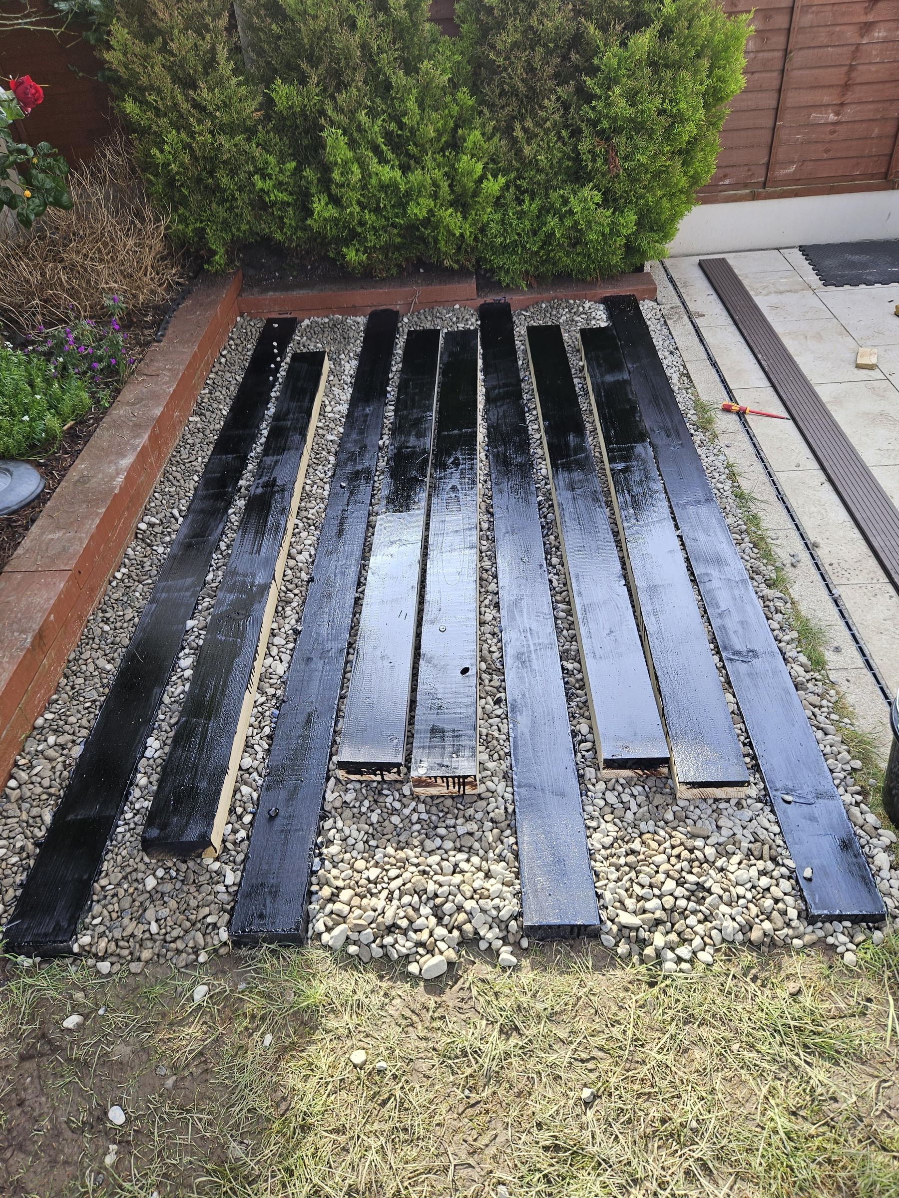 Load-bearing Yard Decking (..with Hot Tub!) : 18 Steps (with Pictures ...