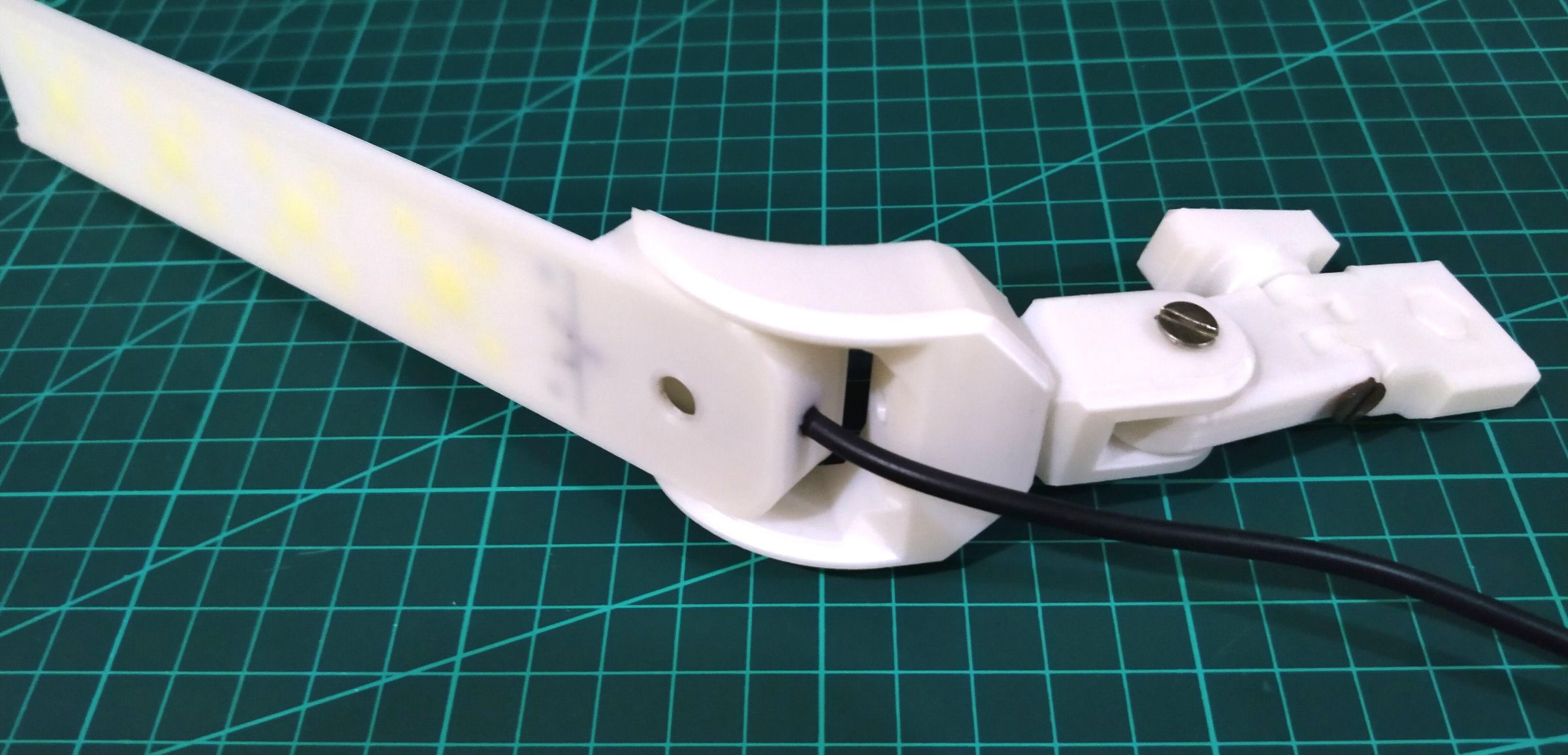 MagnoLamp : a Magnetic Desk Lamp : 7 Steps (with Pictures) - Instructables