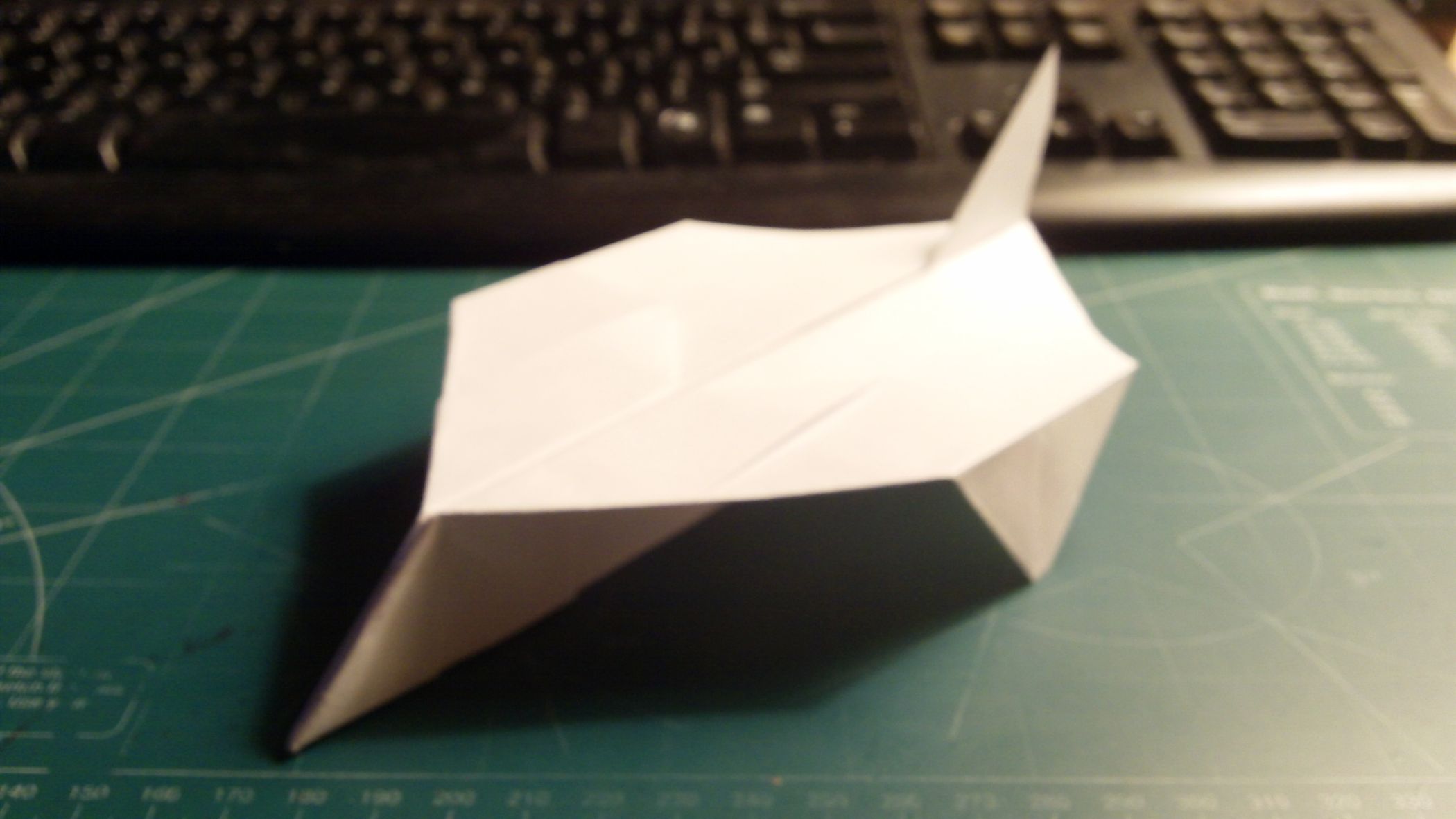 How to Make the Starstriker Paper Airplane : 8 Steps - Instructables