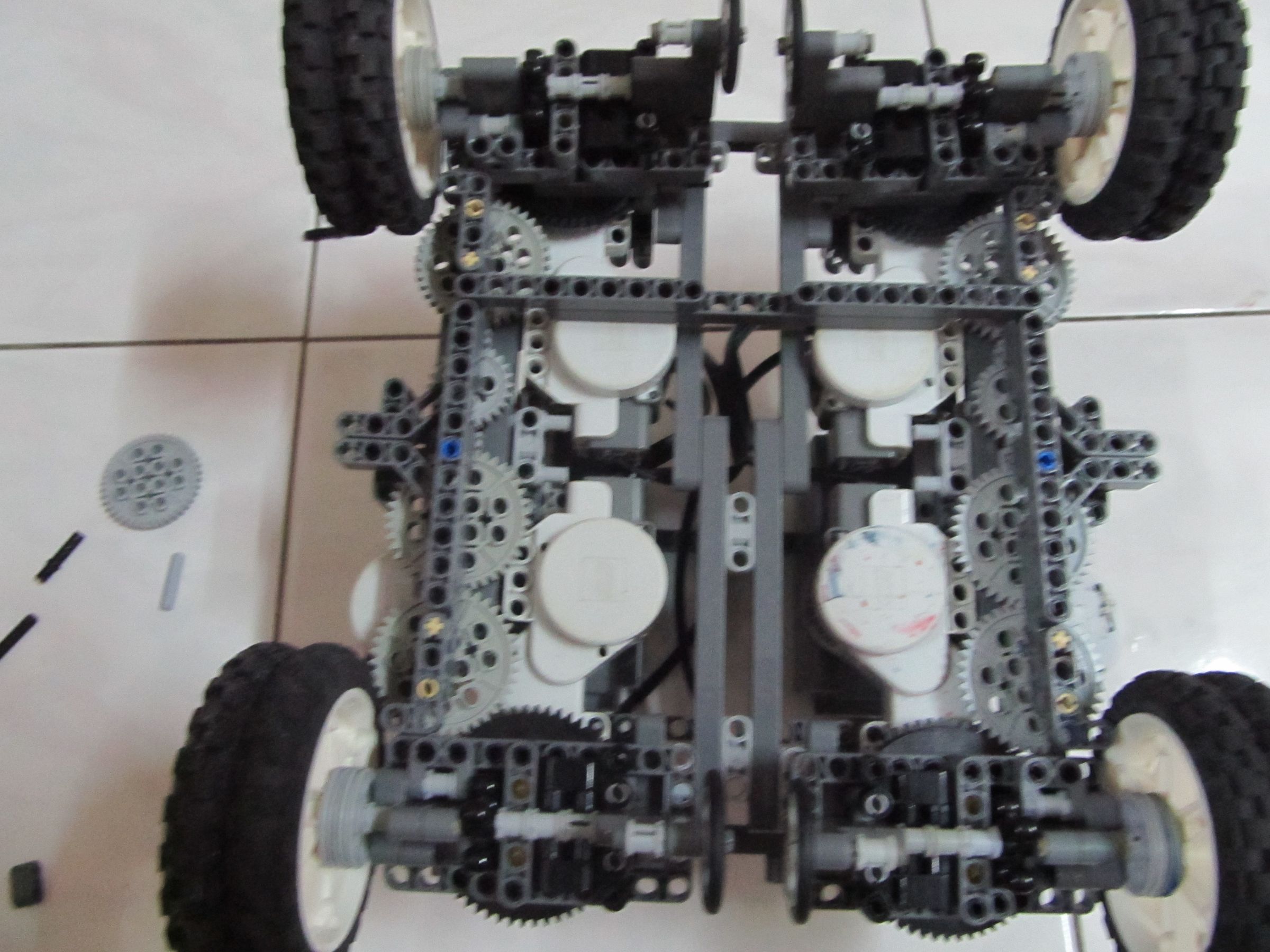 Crab Bot, Sidestepping Robot : 4 Steps - Instructables