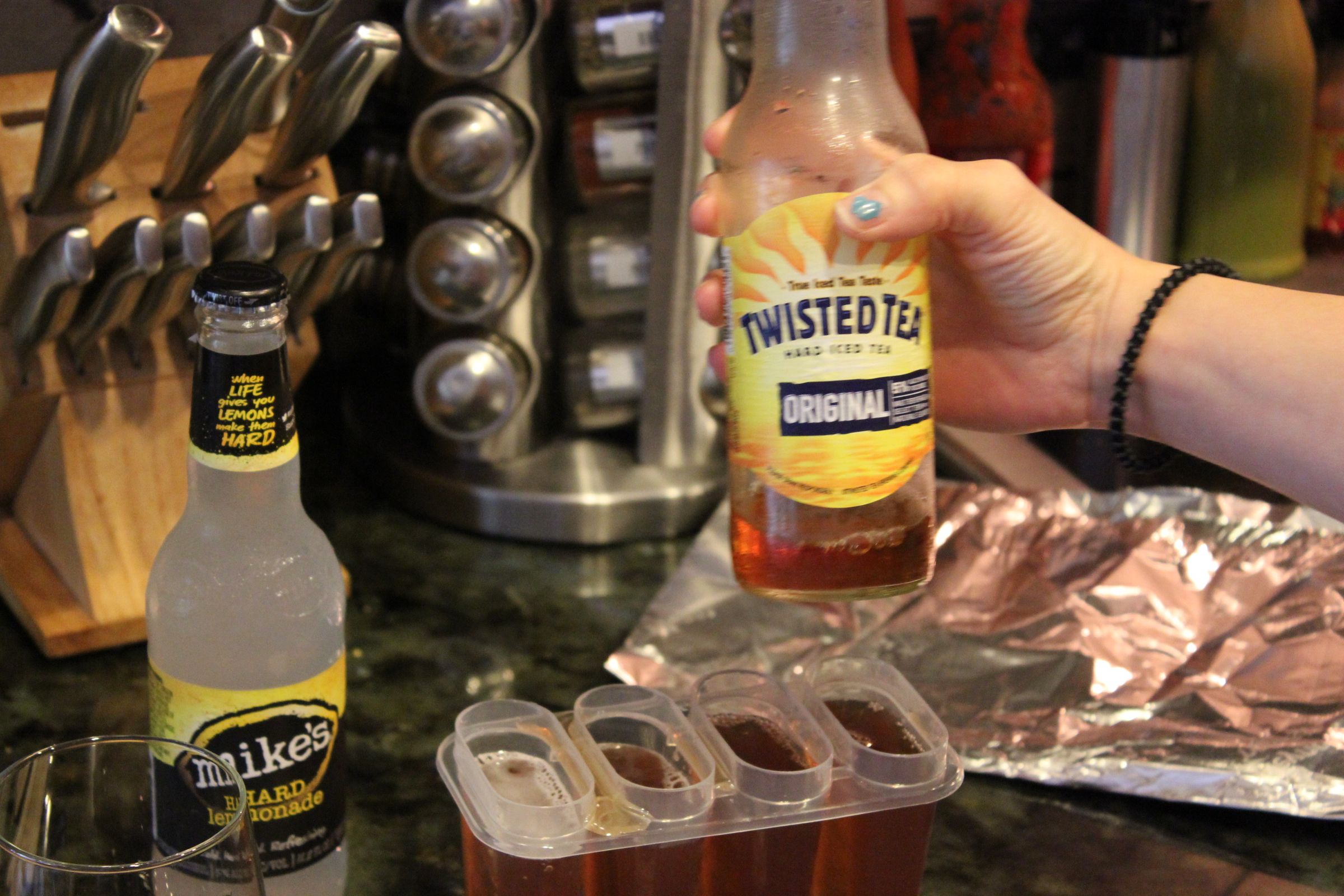 Mikes Hard Lemonade FUSION! : 7 Steps (with Pictures) - Instructables