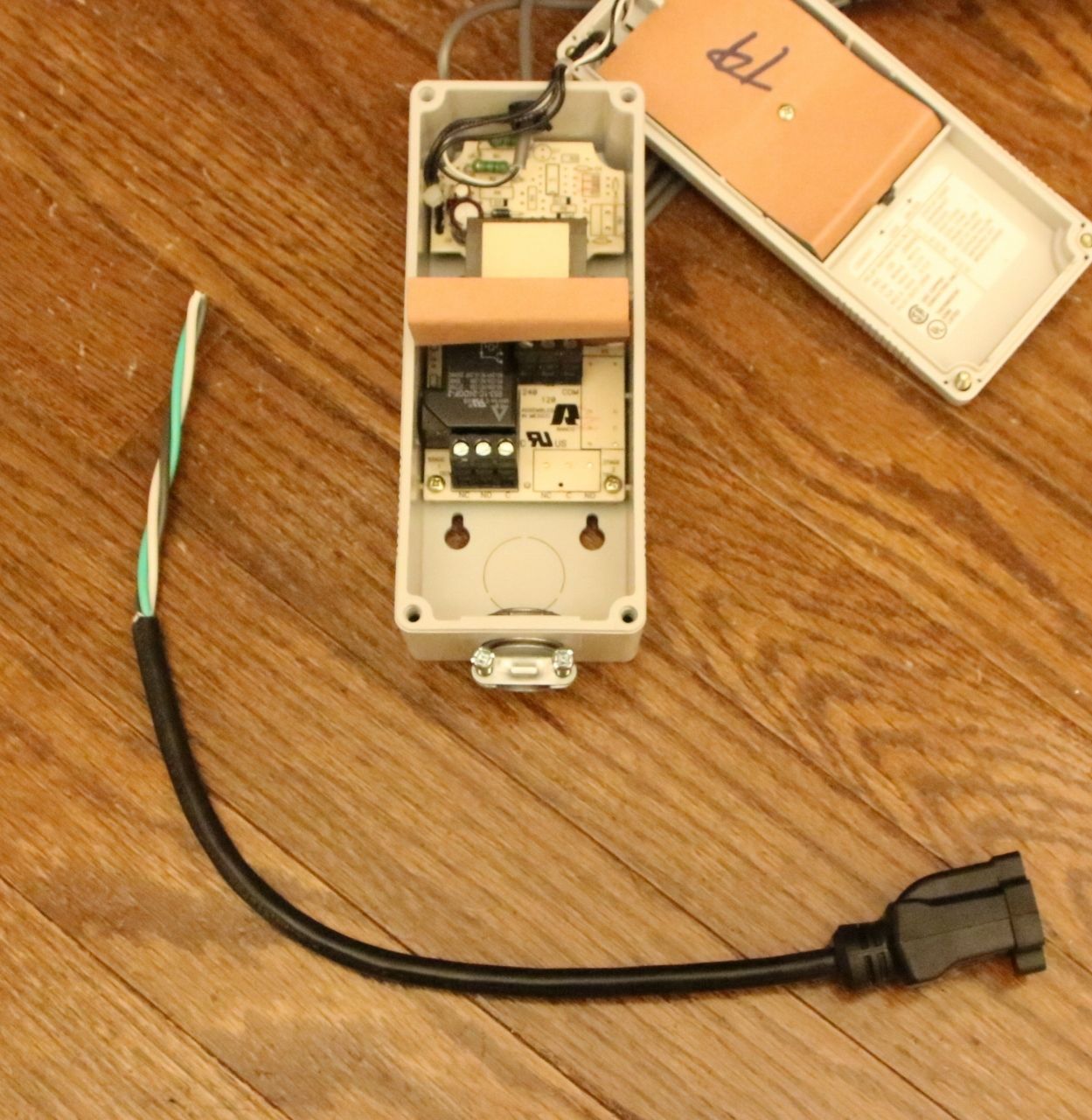 Wiring a RANCO ETC-111000-000 Temperature Controller for Your Kegerator ...