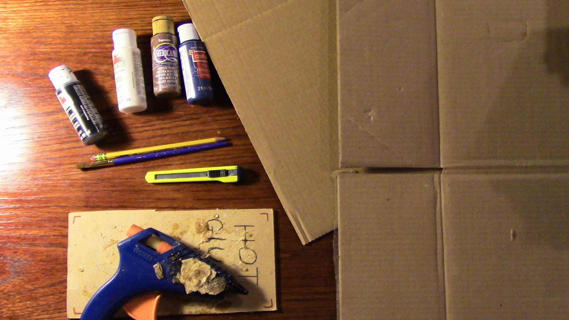 Cardboard Cabin : 8 Steps - Instructables