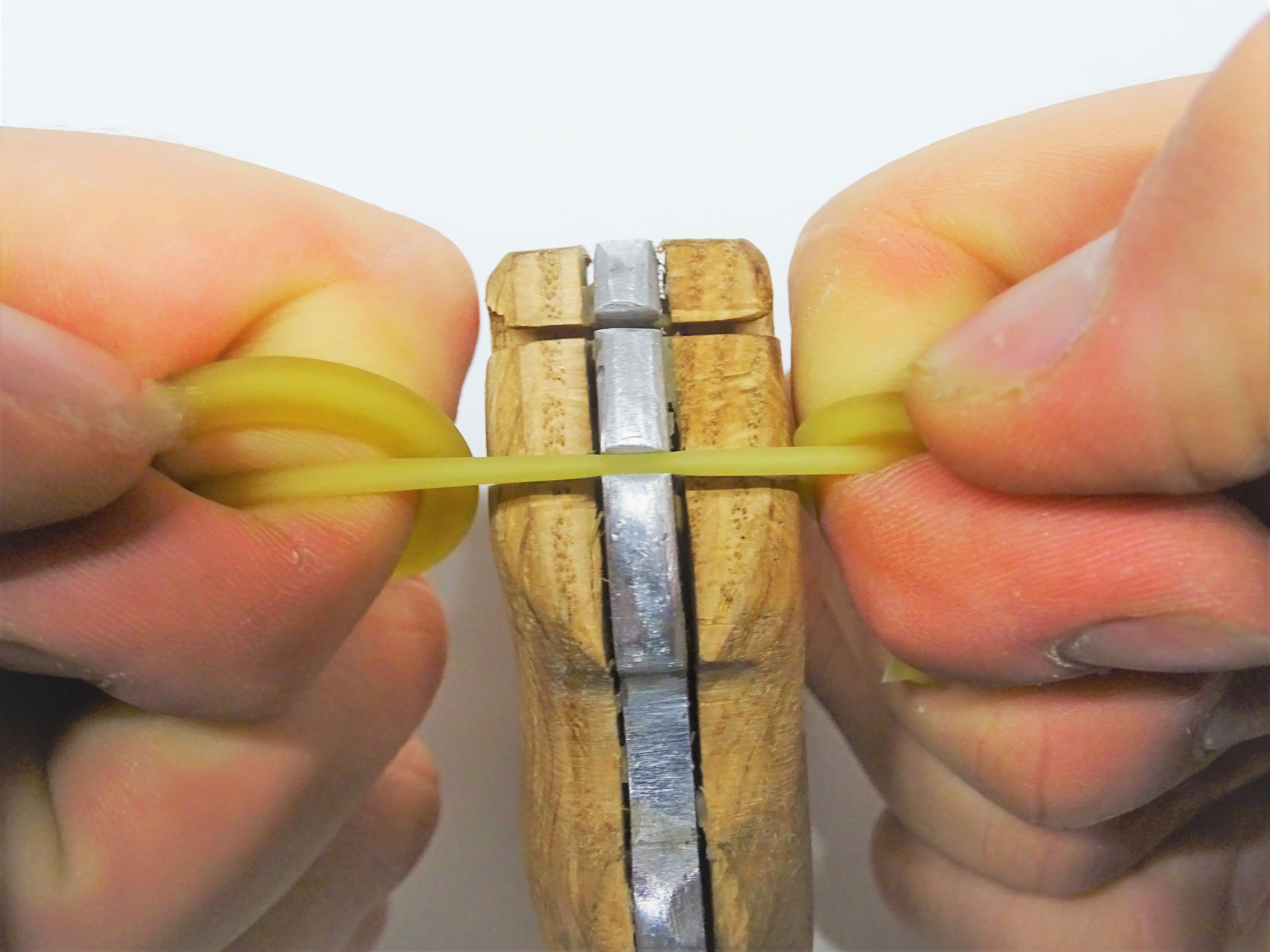 THE SALVAGED SLINGER SLINGSHOT : 5 Steps - Instructables