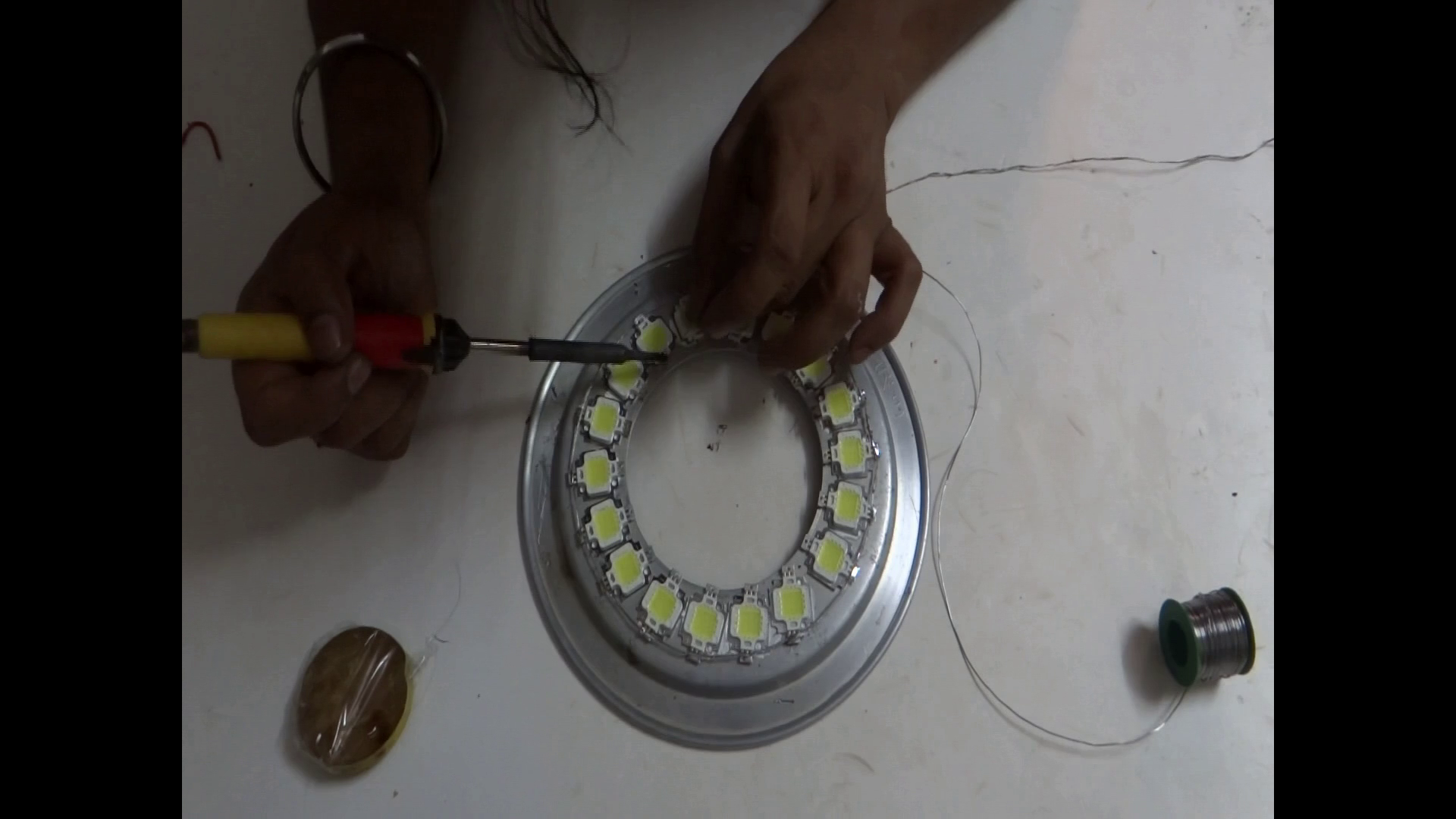 DIY LED Ring Light : 9 Steps (with Pictures) - Instructables