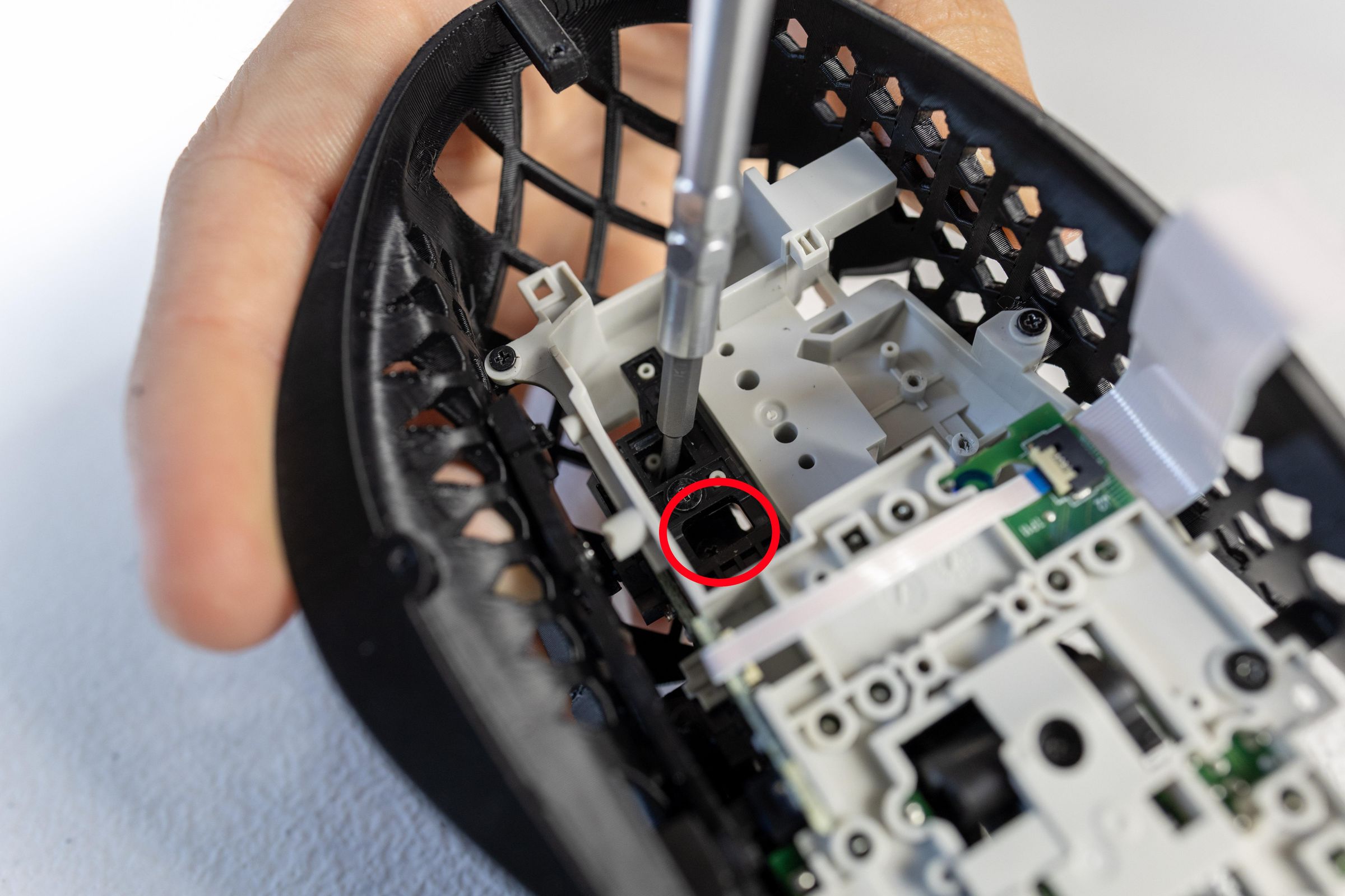 G502X Lightweight Mod Guide : 3 Steps - Instructables