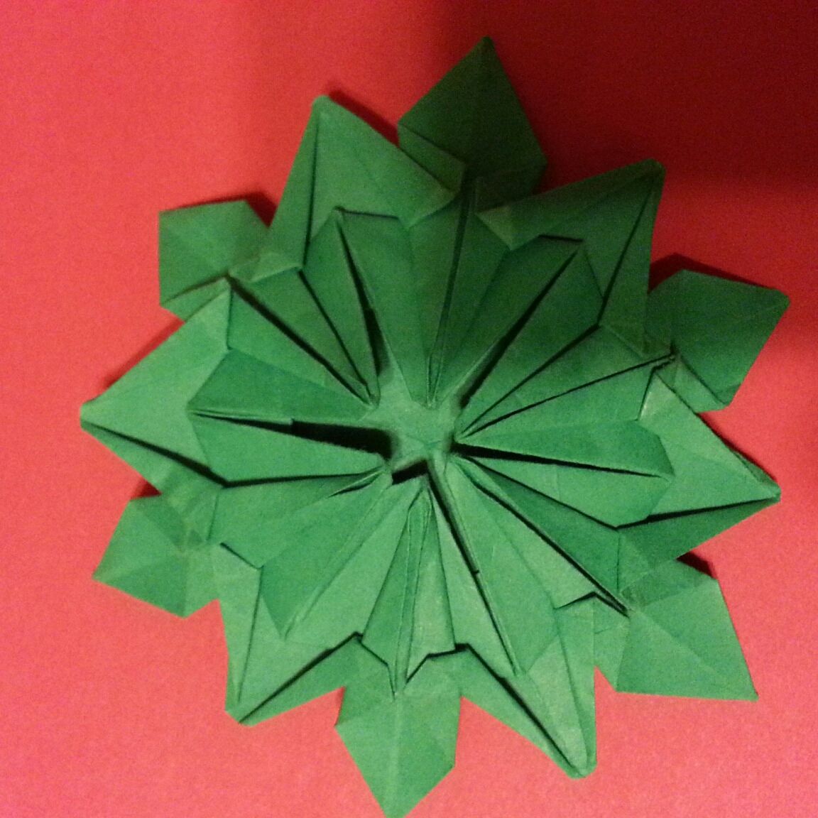 Origami Snowflake : 17 Steps (with Pictures) - Instructables