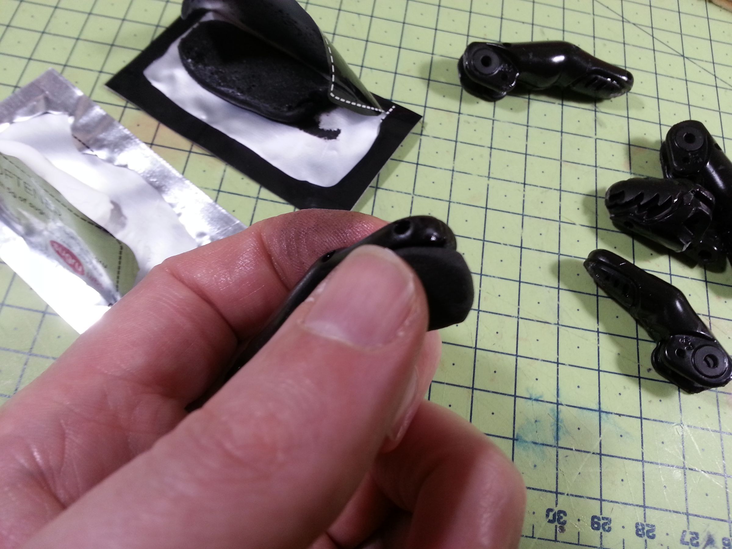 Hacking Prosthetics: Bionic Hand Modifications : 6 Steps (with Pictures ...
