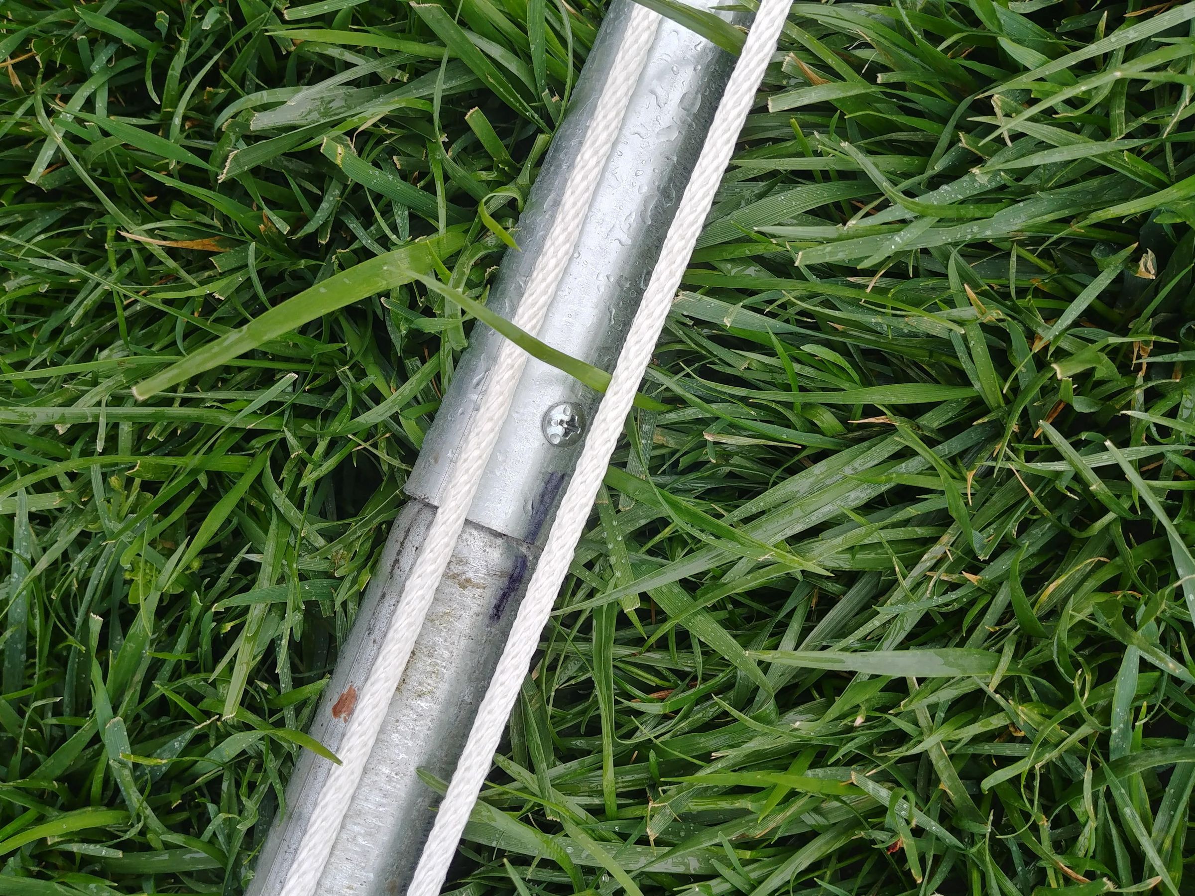 Free Floating Flag Pole : 8 Steps - Instructables