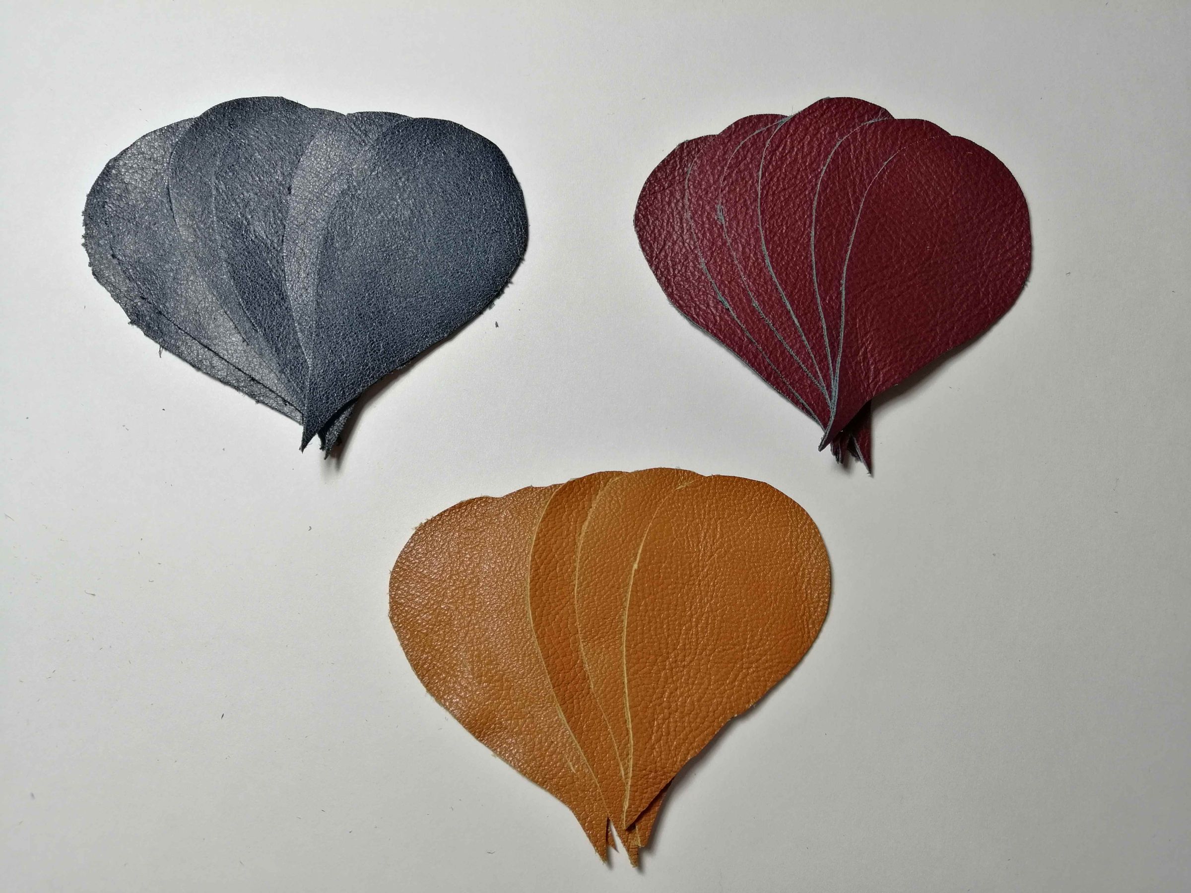 Leather Necklace Leaves Shape : 5 Steps (with Pictures) - Instructables