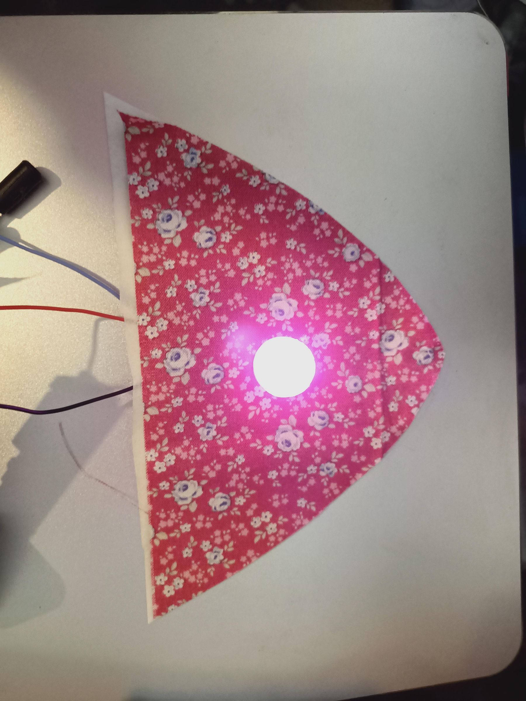 Fabric LEDs : 5 Steps - Instructables