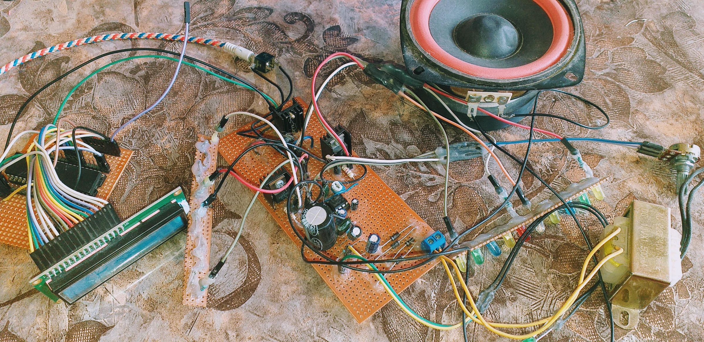 LED Sync to Music + LCD Display : 11 Steps (with Pictures) - Instructables