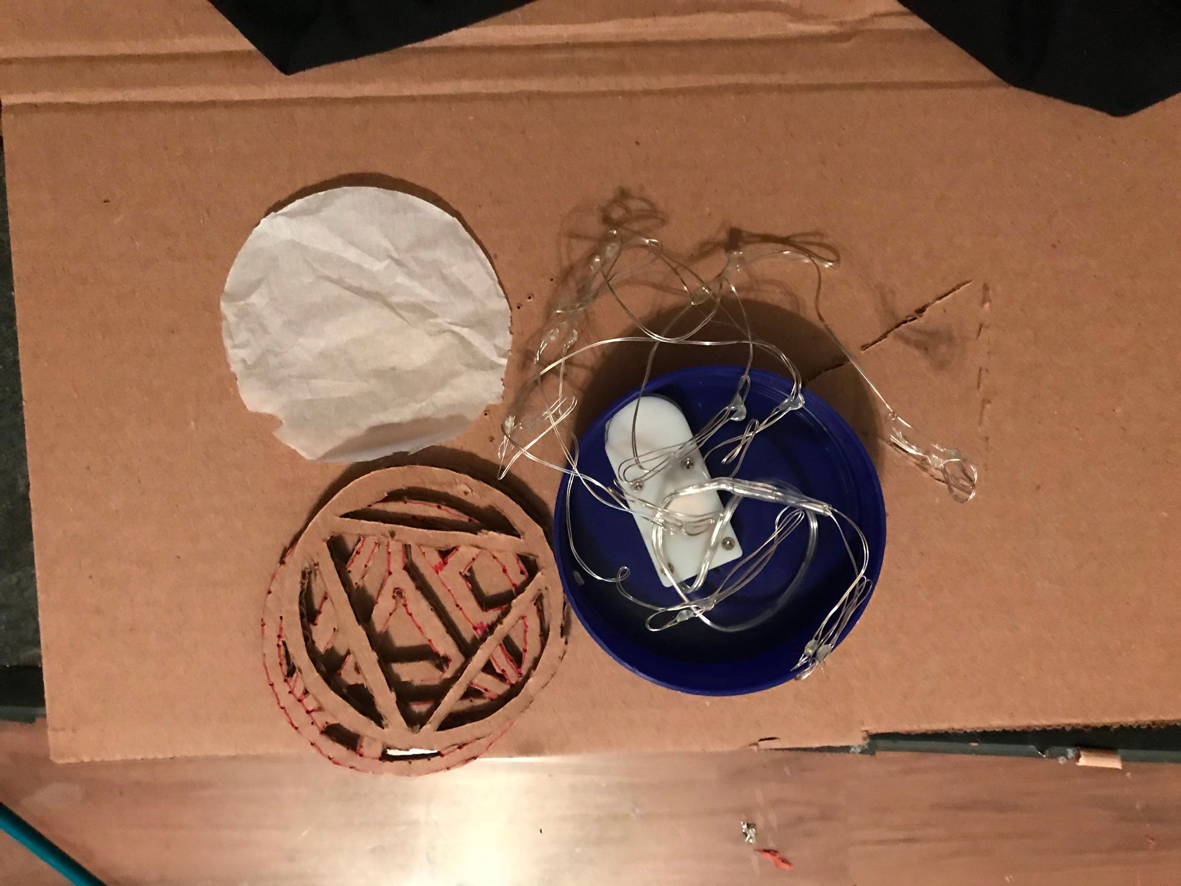 Iron Man Arc Reactor Super Cheap and Easy - Instructables