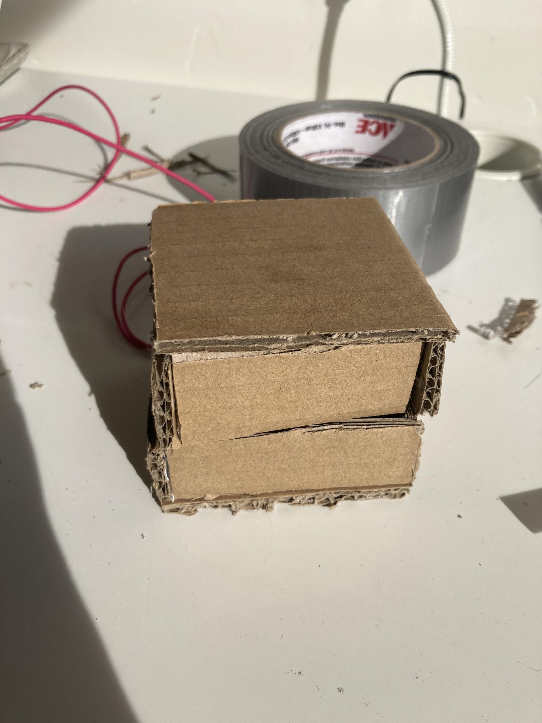 Cardboard Portable Speaker From Headphones | MatteoTheMaker : 4 Steps ...