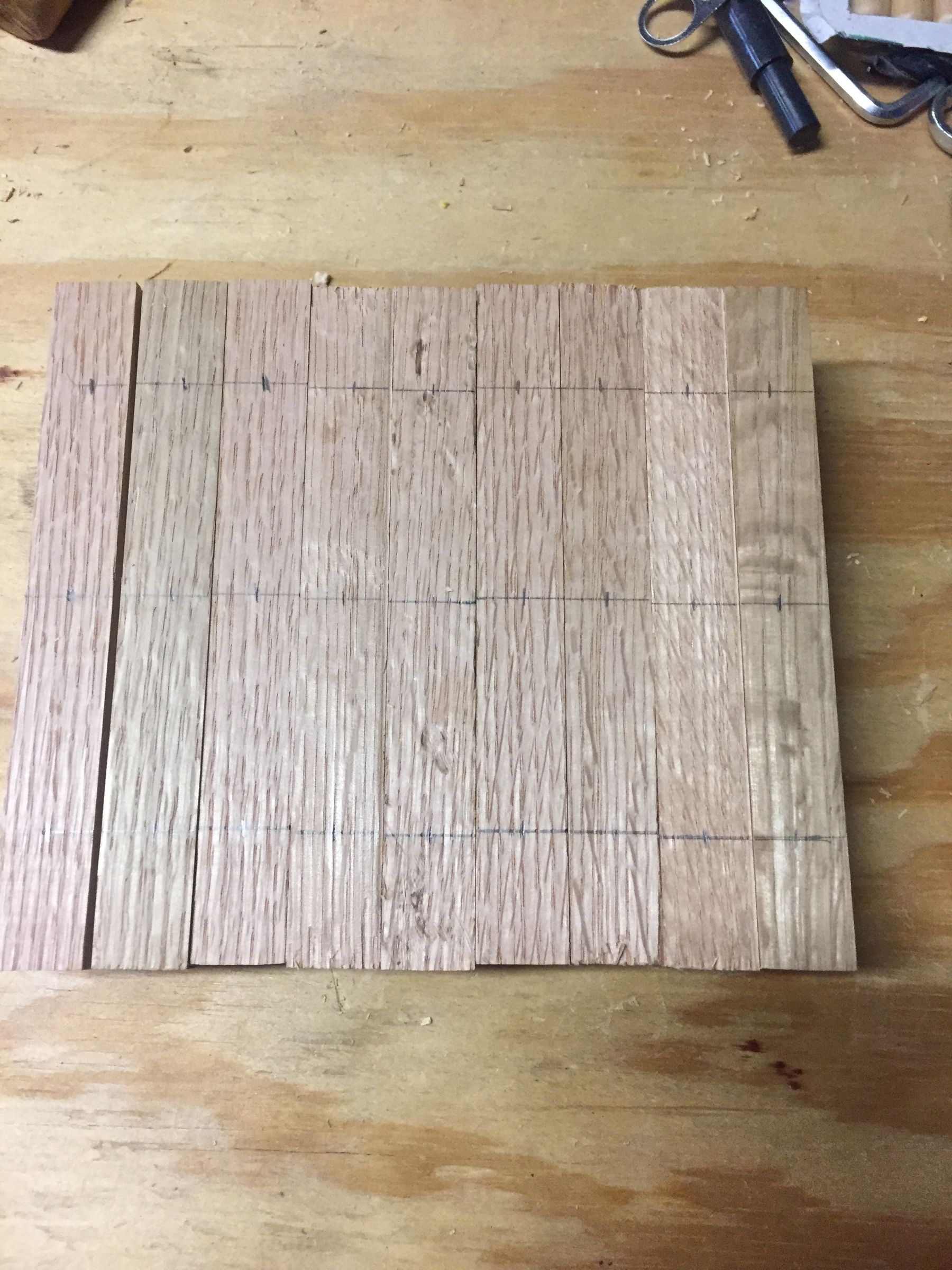 Bungee Cord Book Shelf : 5 Steps (with Pictures) - Instructables