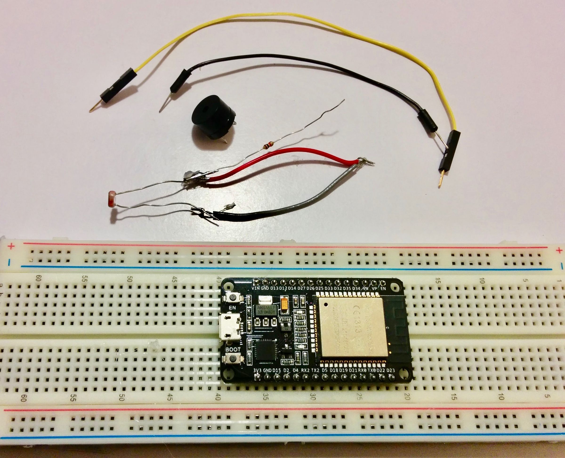 Make a Pocket-Size Theremin With ESP32 : 5 Steps (with Pictures) - Instructables