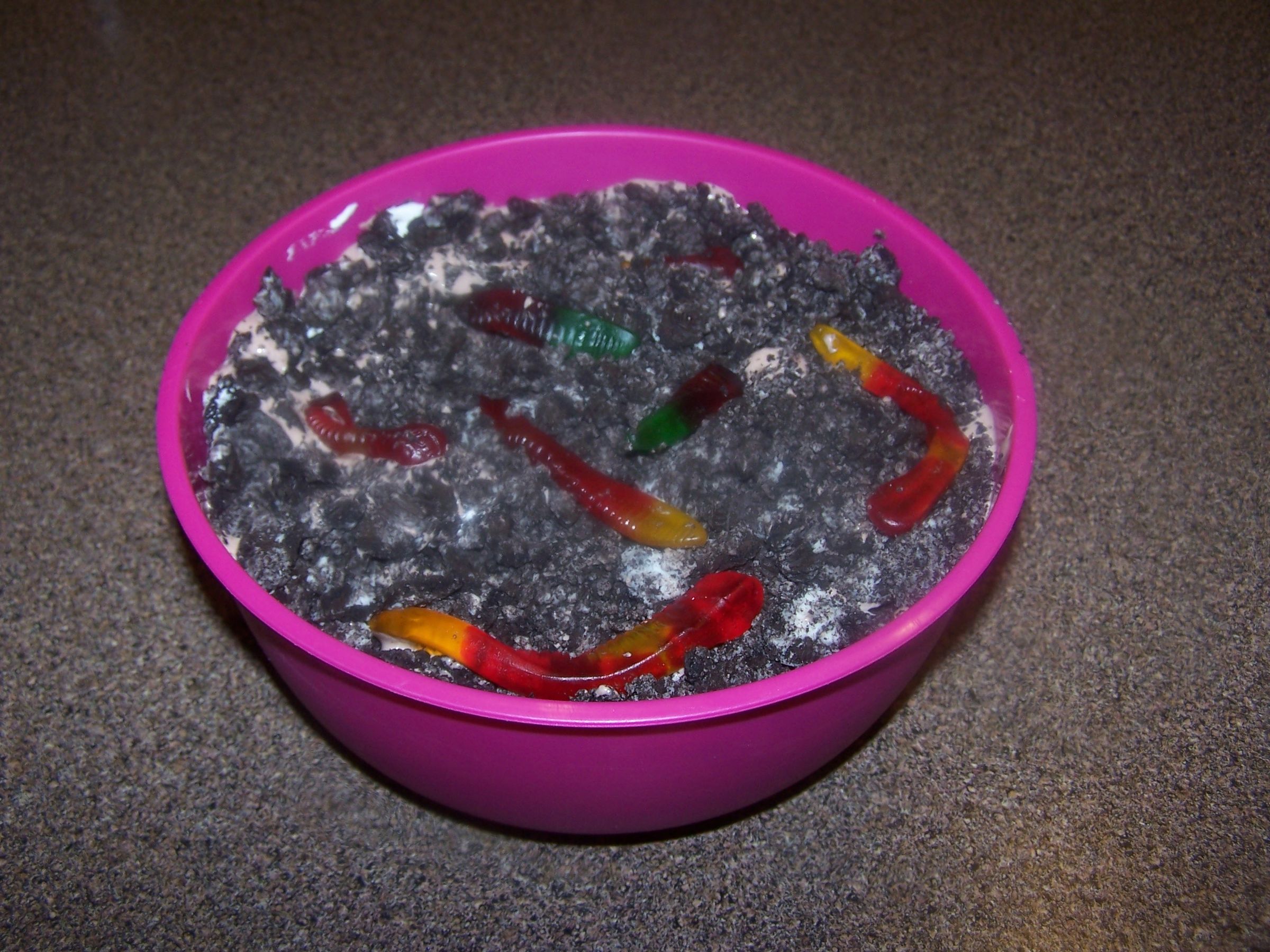 Delicious Dirt Dessert : 16 Steps - Instructables